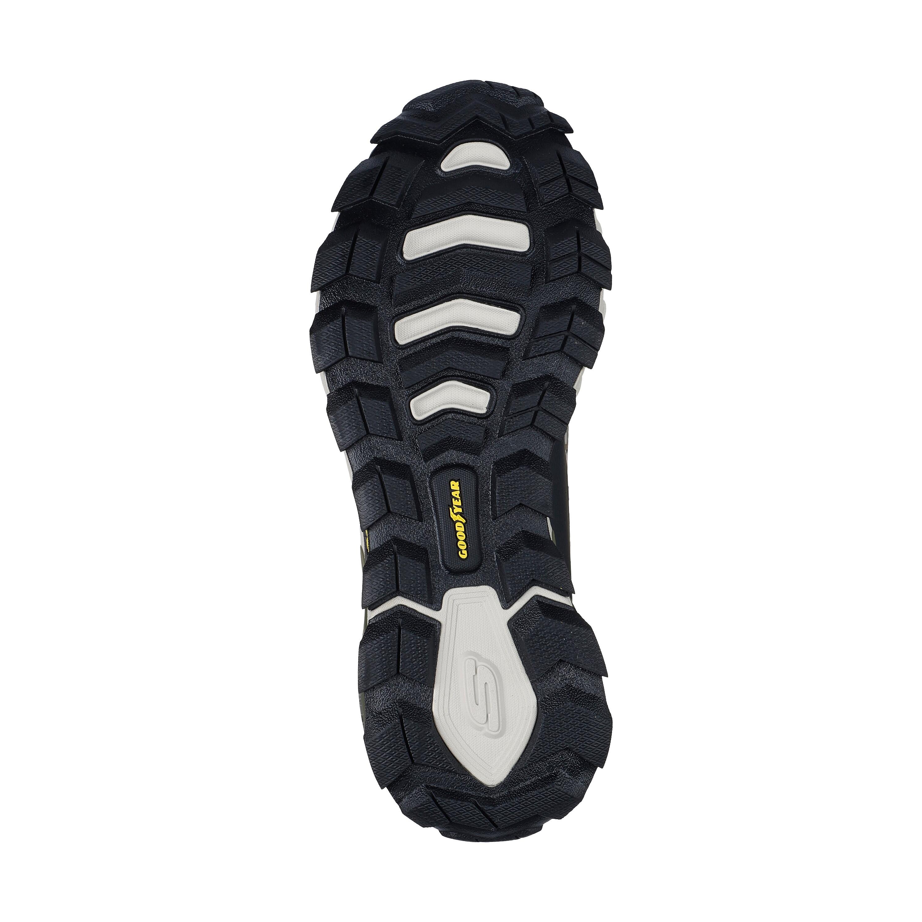 Schoen Skechers Max Protect Fast Track voor mannen | Decathlon