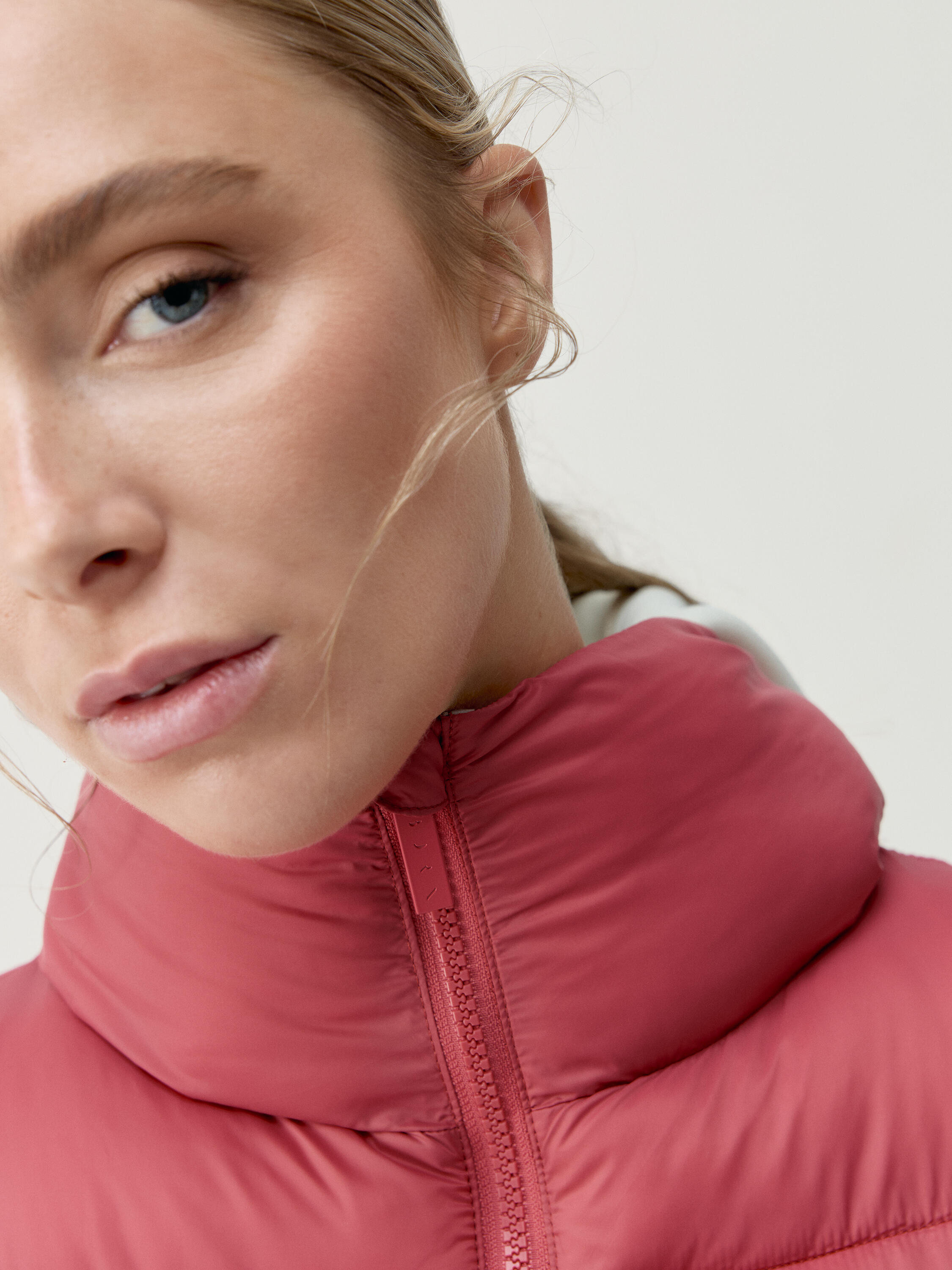 Jolie Born Living Yogaweste für Damen | Decathlon