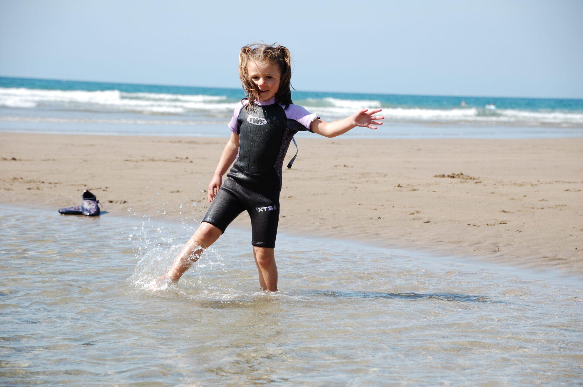 TWF XT3 3/2mm Kids Shorty Wetsuit | Decathlon