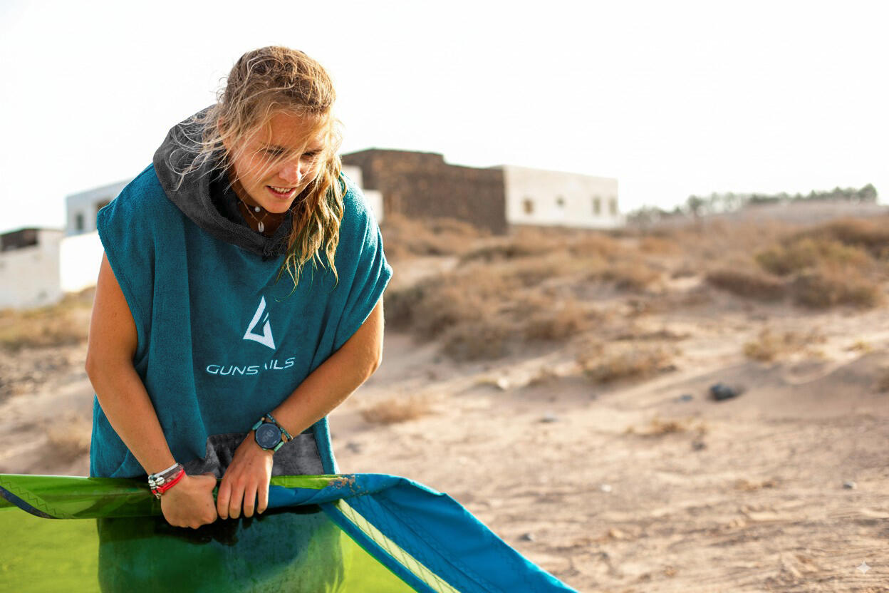 Surf Poncho blau mit Kapuze und Känguru Tasche GUNSAILS | Decathlon