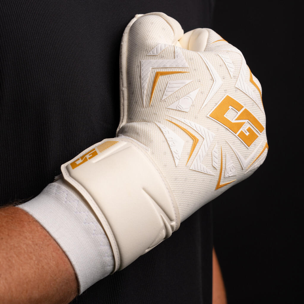 ONE OG1 Type-G David Raya Gold Goalkeeper Gloves | Decathlon