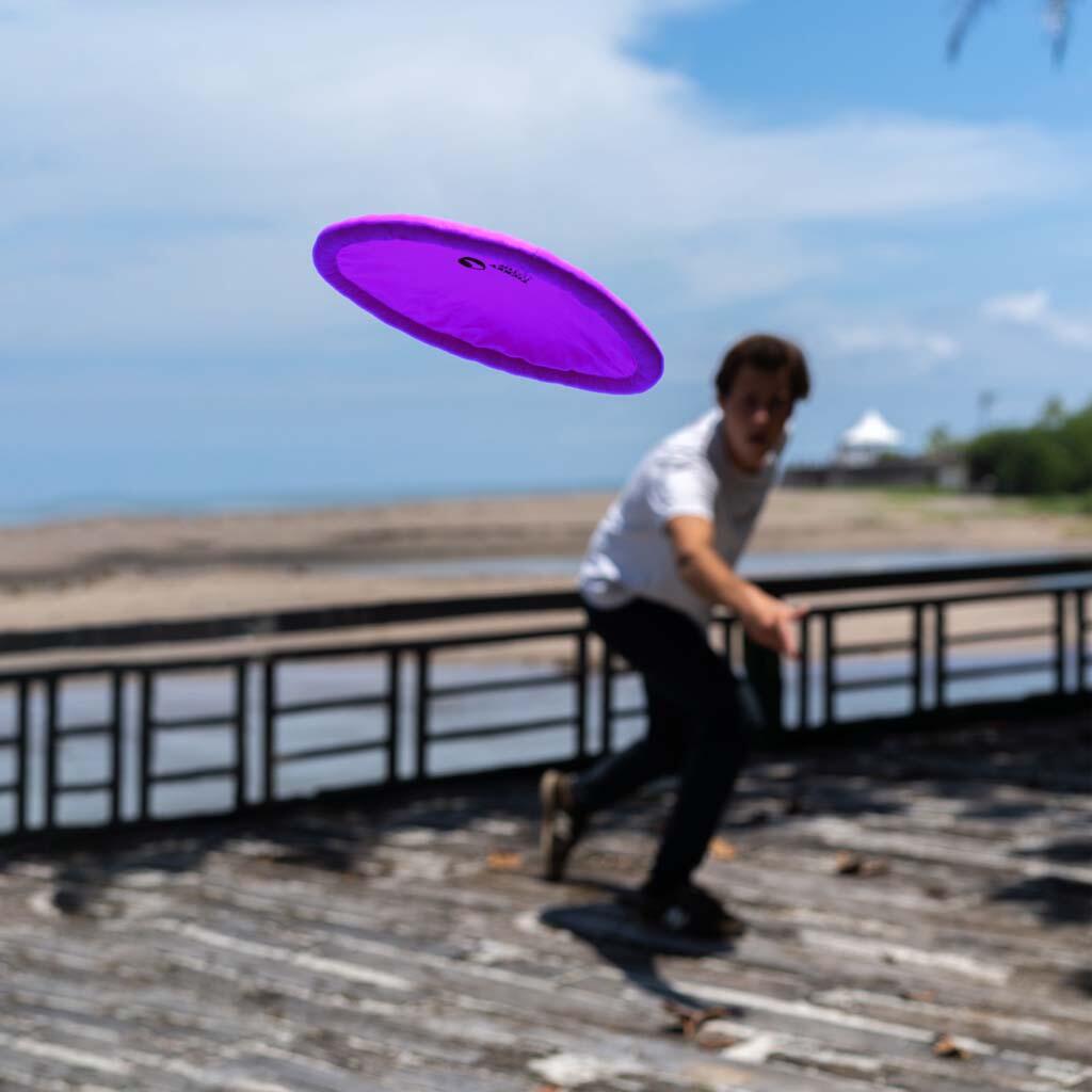 Ultimate Moon Disc | Travel Frisbee | Decathlon