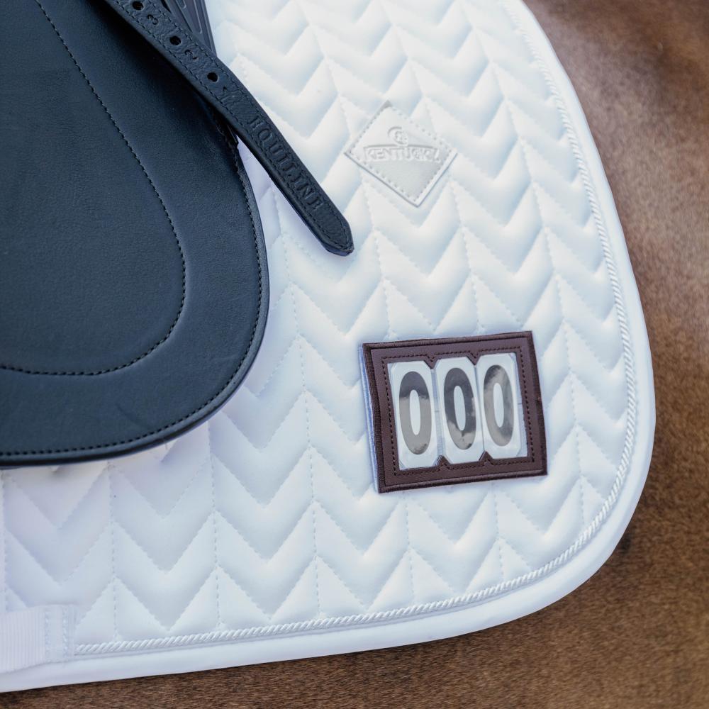 Kentucky Zadeldek Wedstrijd Fishbone 2 Nummers Wit - KENTUCKY HORSEWEAR ...