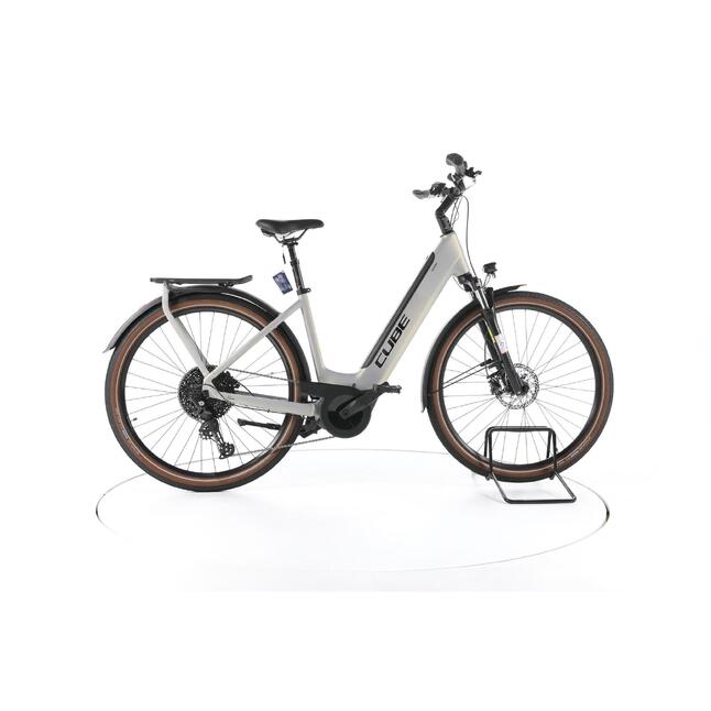 Second Life - Cube Touring Hybrid Pro Trekking E-Bike Niska rama - Jak nowy CUBE | Decathlon