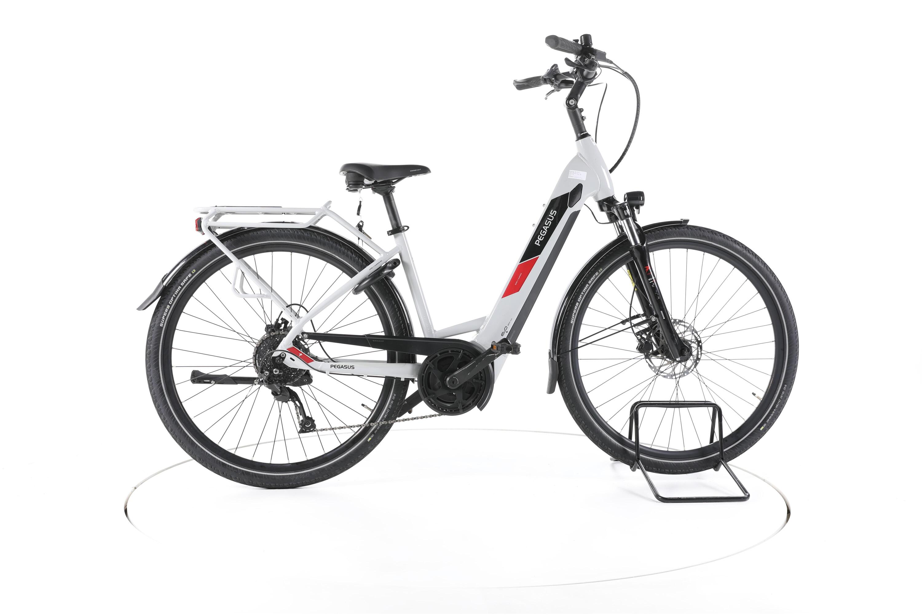 Tweedehands - Pegasus Solero EVO 9 Trekking E-Bike Lage instap - Zeer goed | Decathlon