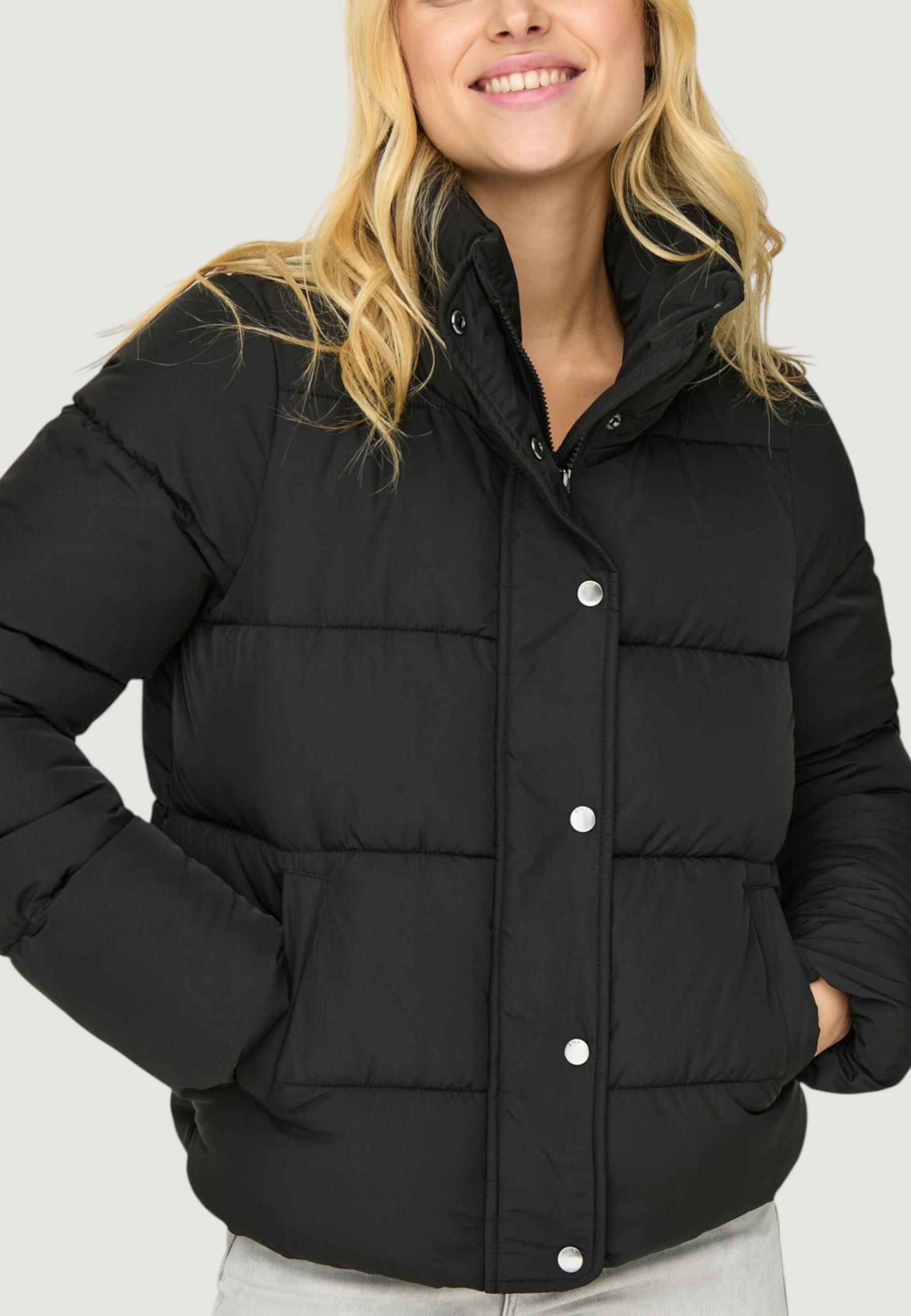 Giubbotti e Cappotti Donna ONLNEWCOOL PUFFER JACKET OTW NOOS Nero ONLY | Decathlon