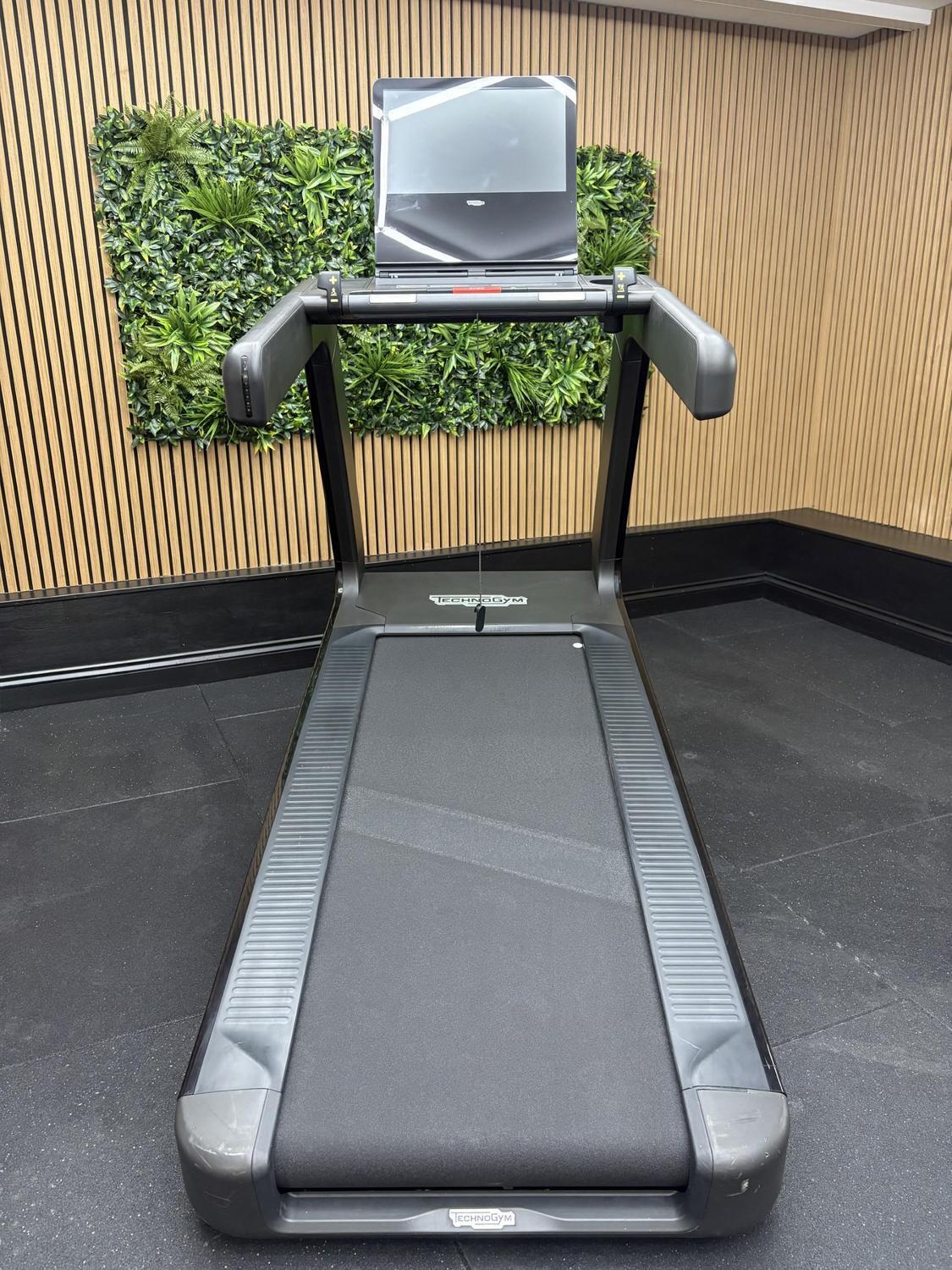 Technogym treadmill | Decathlon