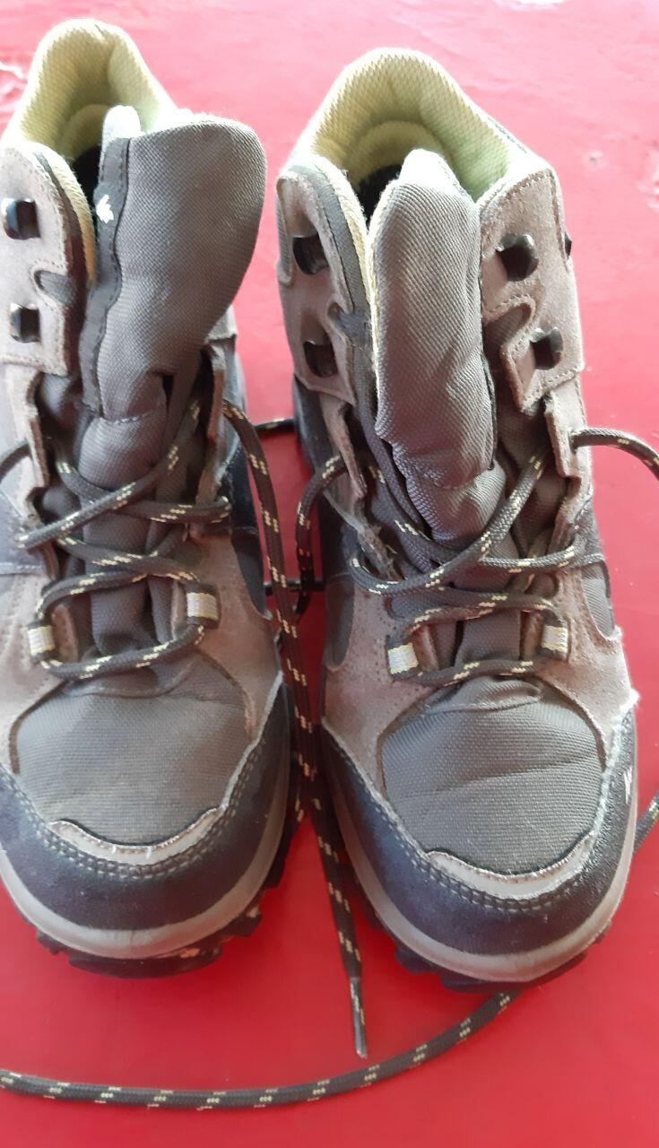 Tussen Particulieren - QUECHUA Wandelschoenen Maat 35 | Decathlon