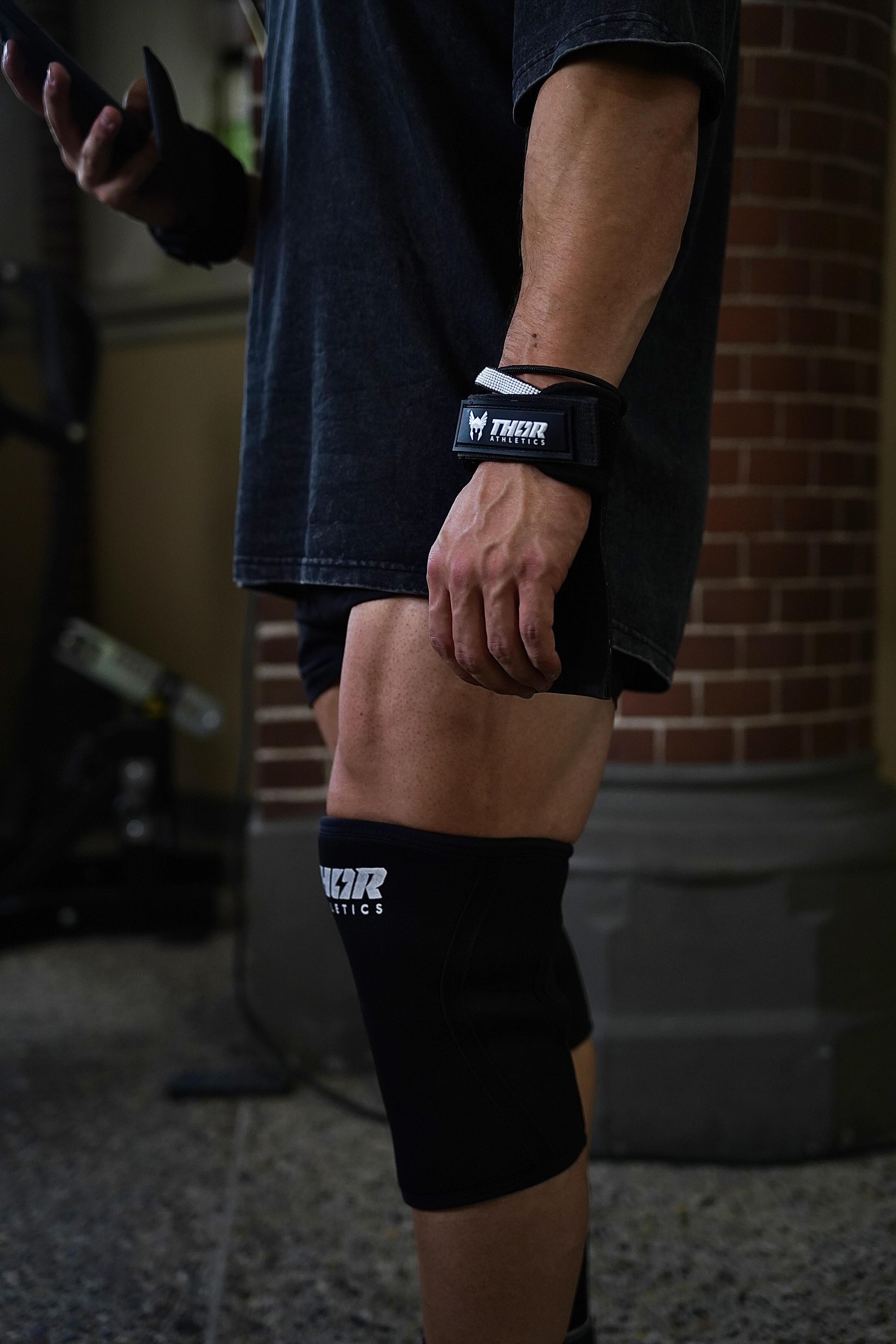 Thor Lifting Grips – Power Grips with Neoprene Padding for Maximum Grip ...