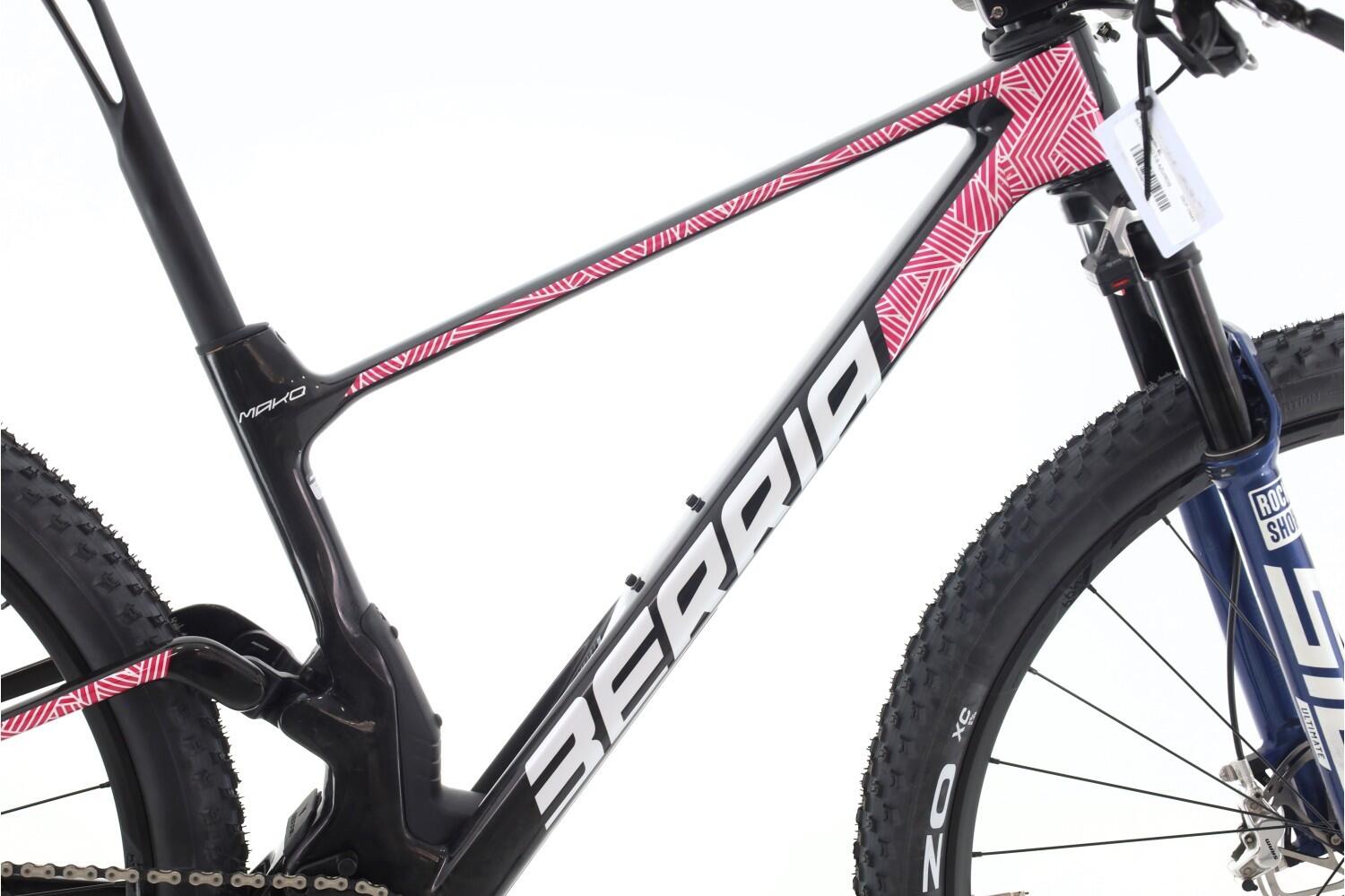Refurbished MTB Fully · Mako BR Flight Attendant GX · Sehr guter ...