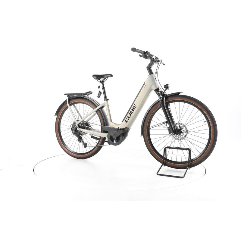 Második esély - Cube Touring Hybrid Pro Alacsony lépcsőfok - Jó ...