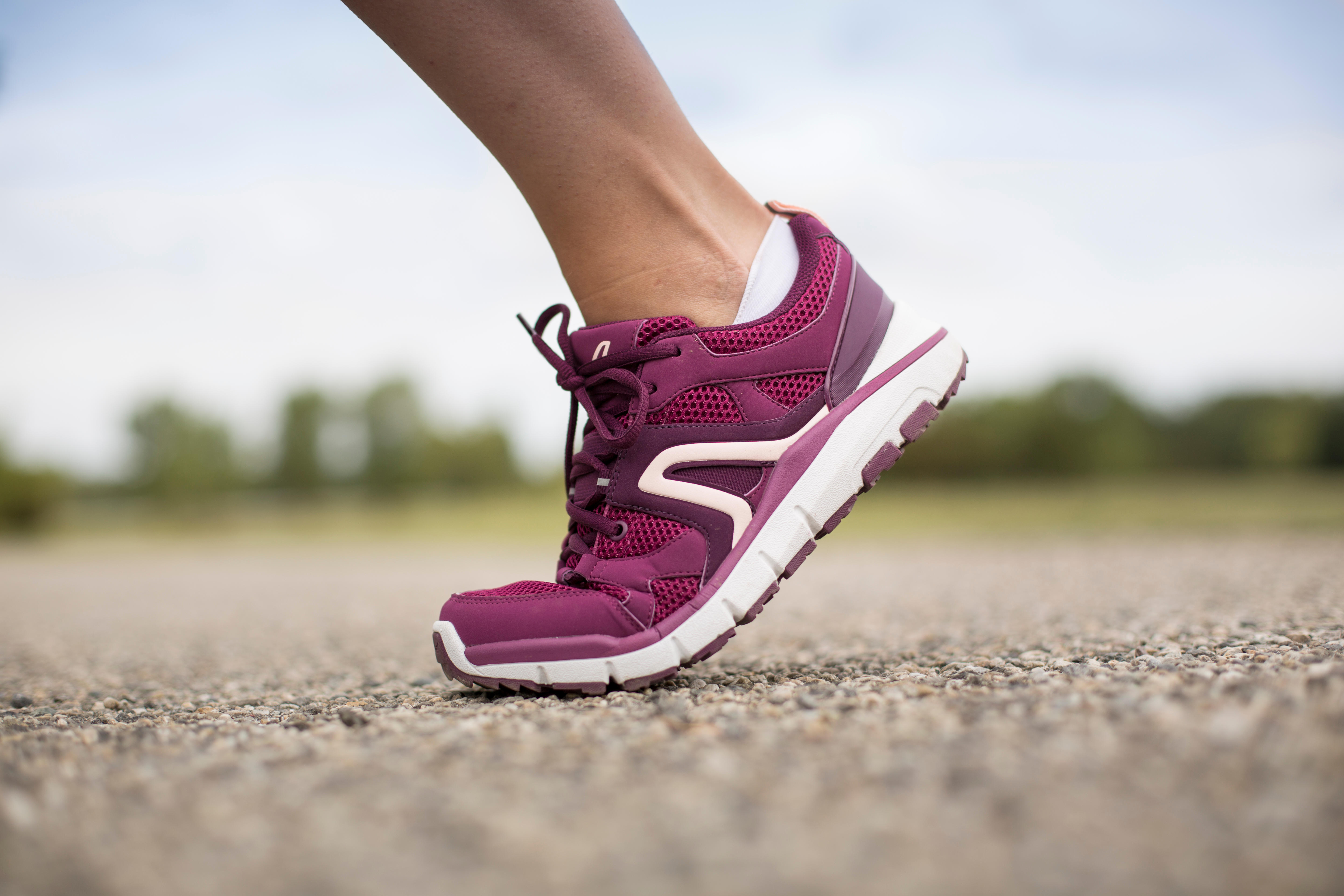 HW 500 Women's Mesh Fitness Walking Shoes - purple - Decathlon