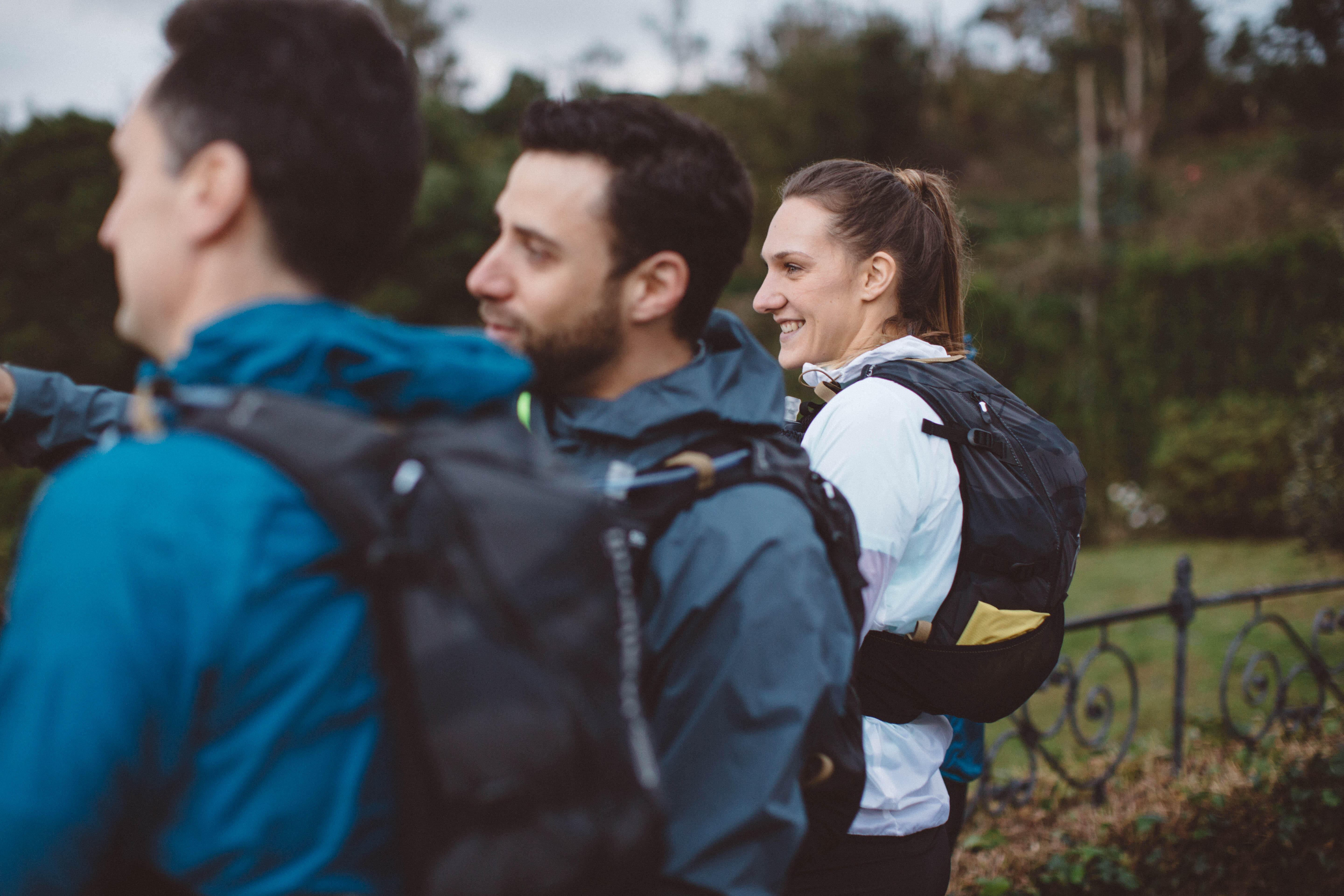 MEN'S TRAIL RUNNING WATERPROOF RAIN LONG-SLEEVED JACKET - BLACK/BRONZE ...