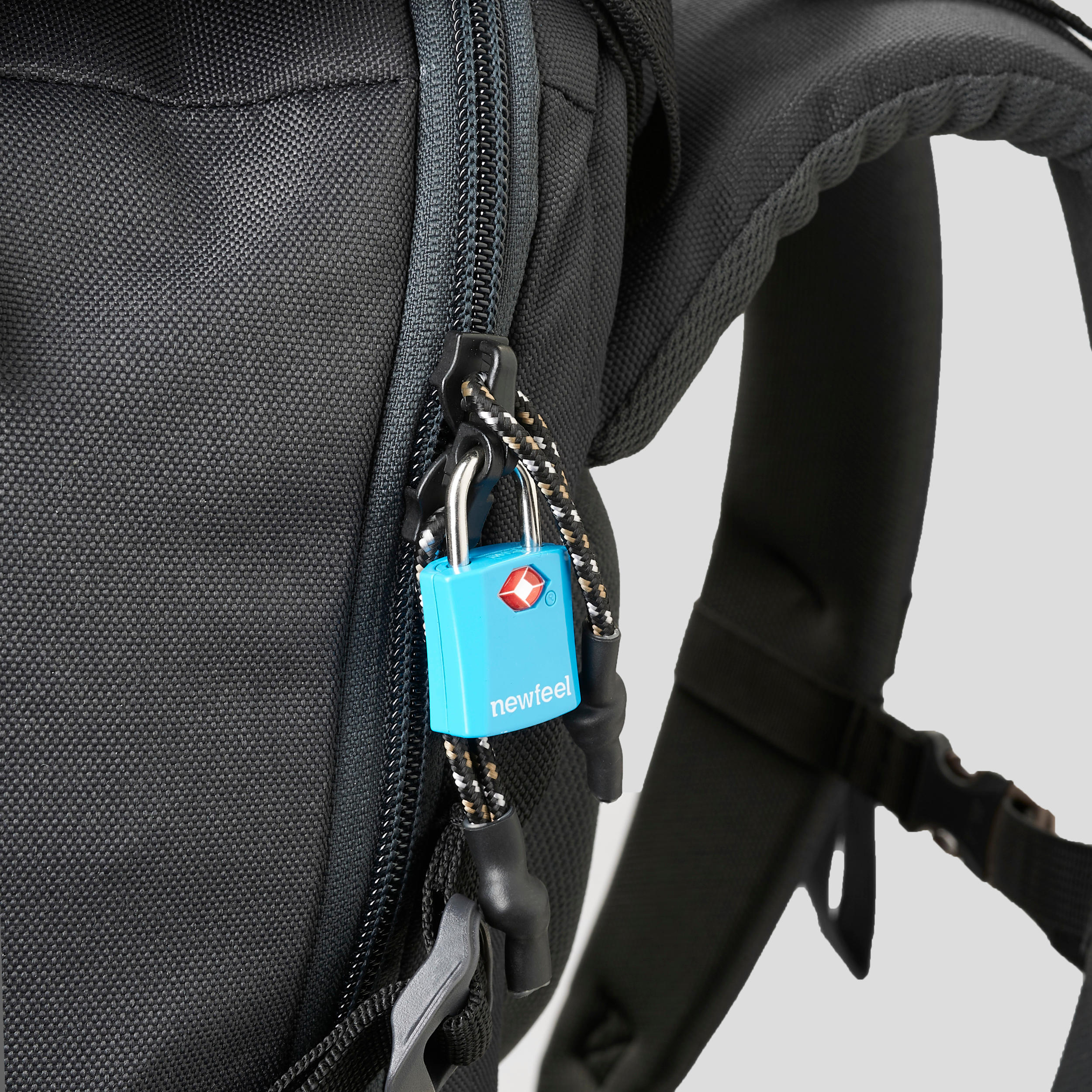 Travel Trekking 40L Backpack Cabin Travel 100 - Decathlon