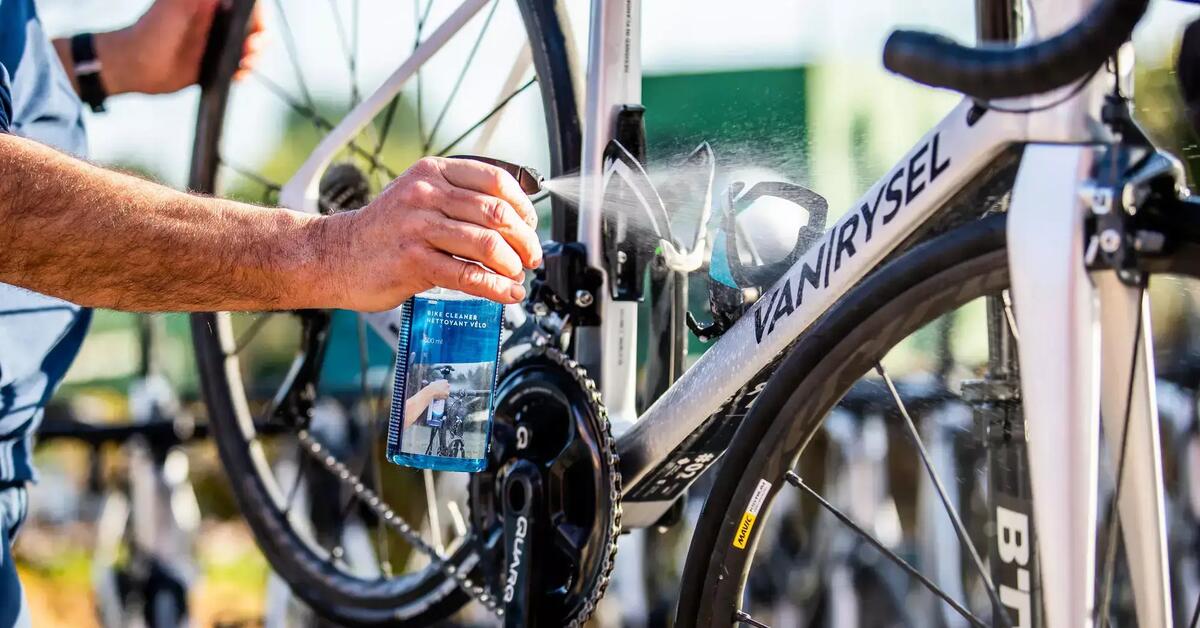 Bike Maintenance Tips: Cleaning Your Bike