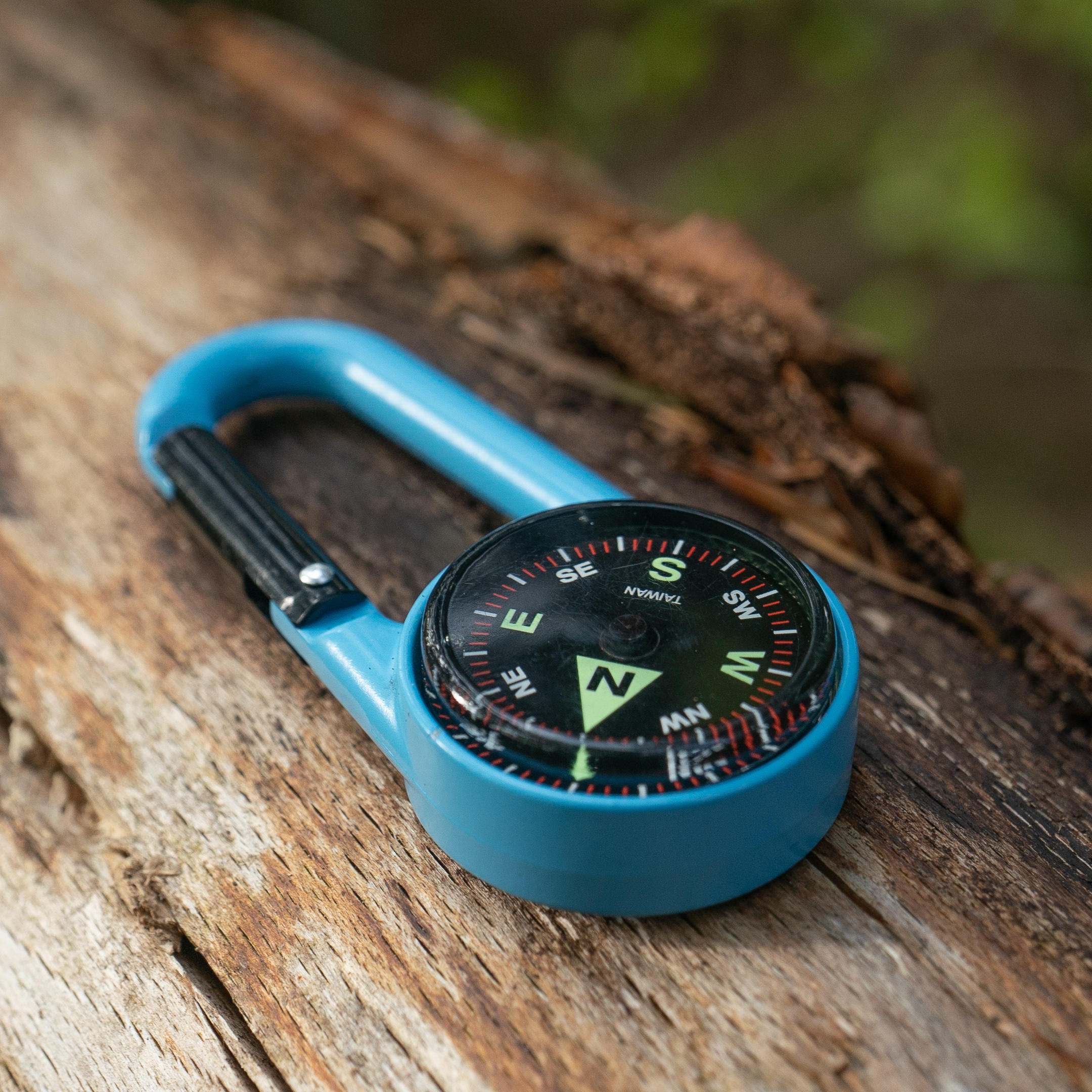 COMPACT 50 SNAP-HOOK ORIENTEERING COMPASS - MULTICOLOUR DECATHLON ...