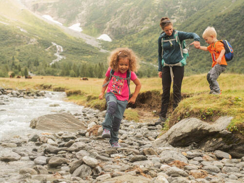 7 activități de toamnă pe care le poți face alături de copii