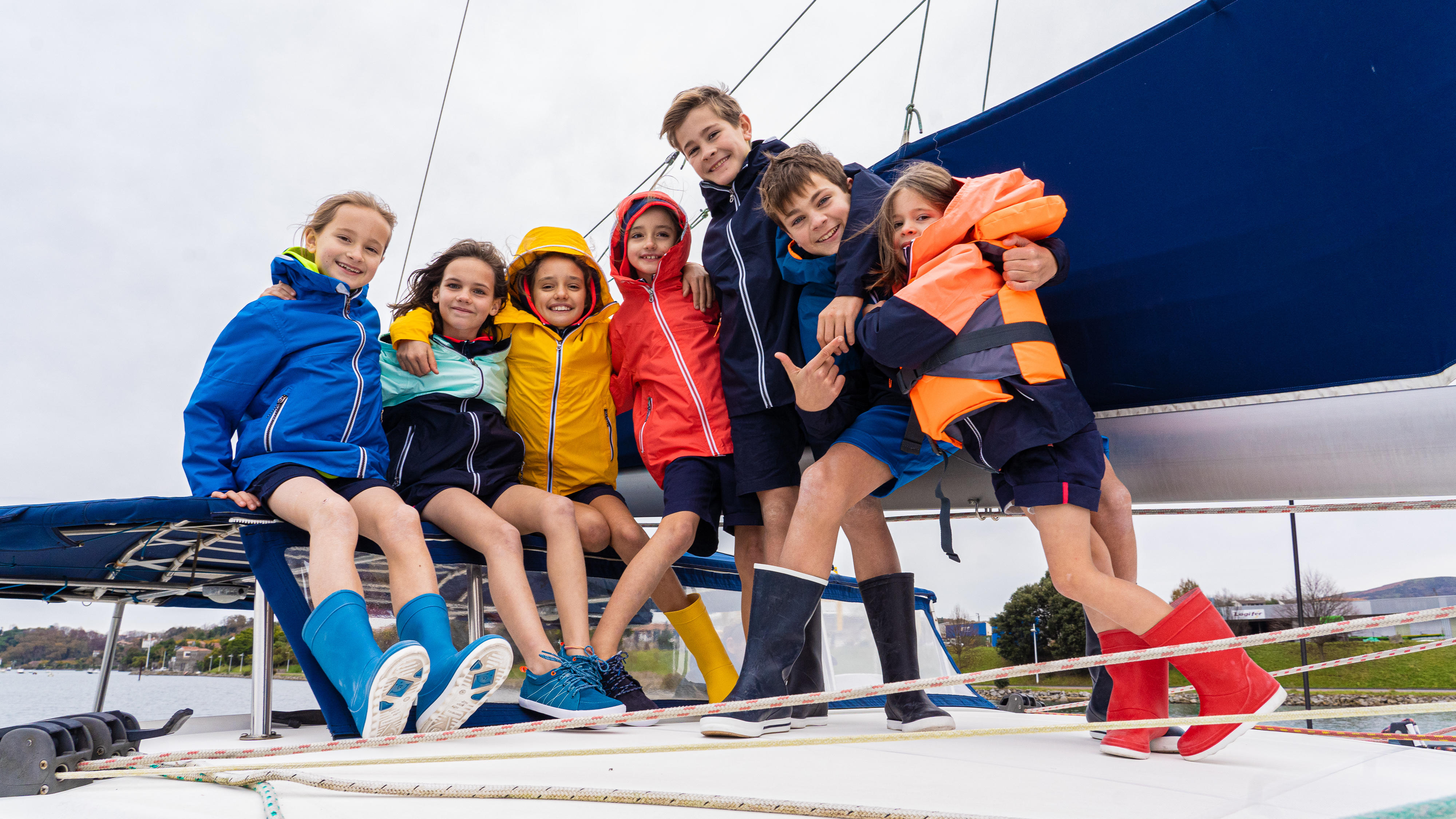 Kids’ Waterproof Sailing Jacket - 100 - Asphalt blue - Tribord - Decathlon