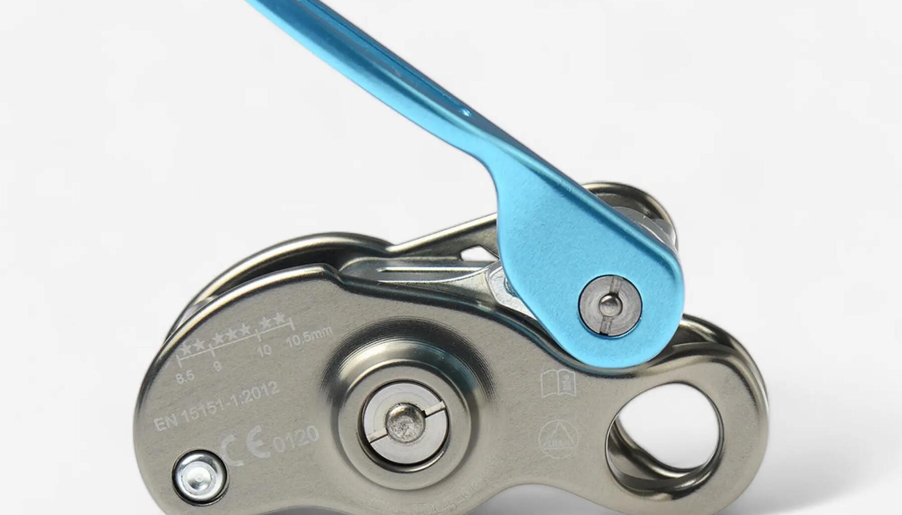 How to choose your belaying system for climbing