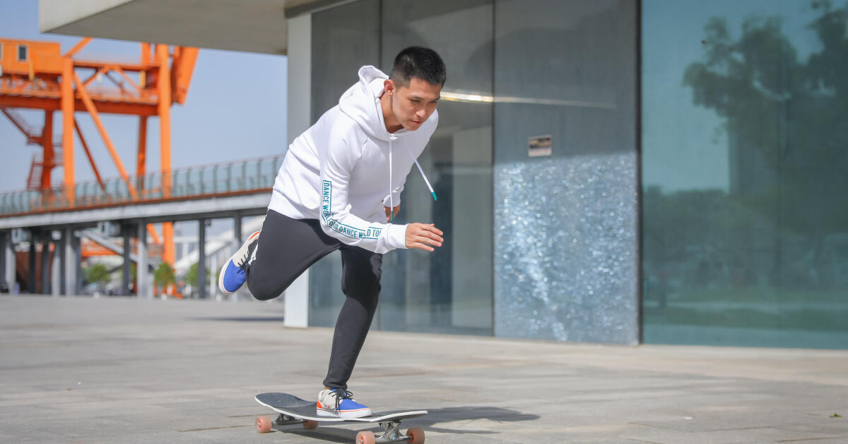 How to Longboard for Beginners