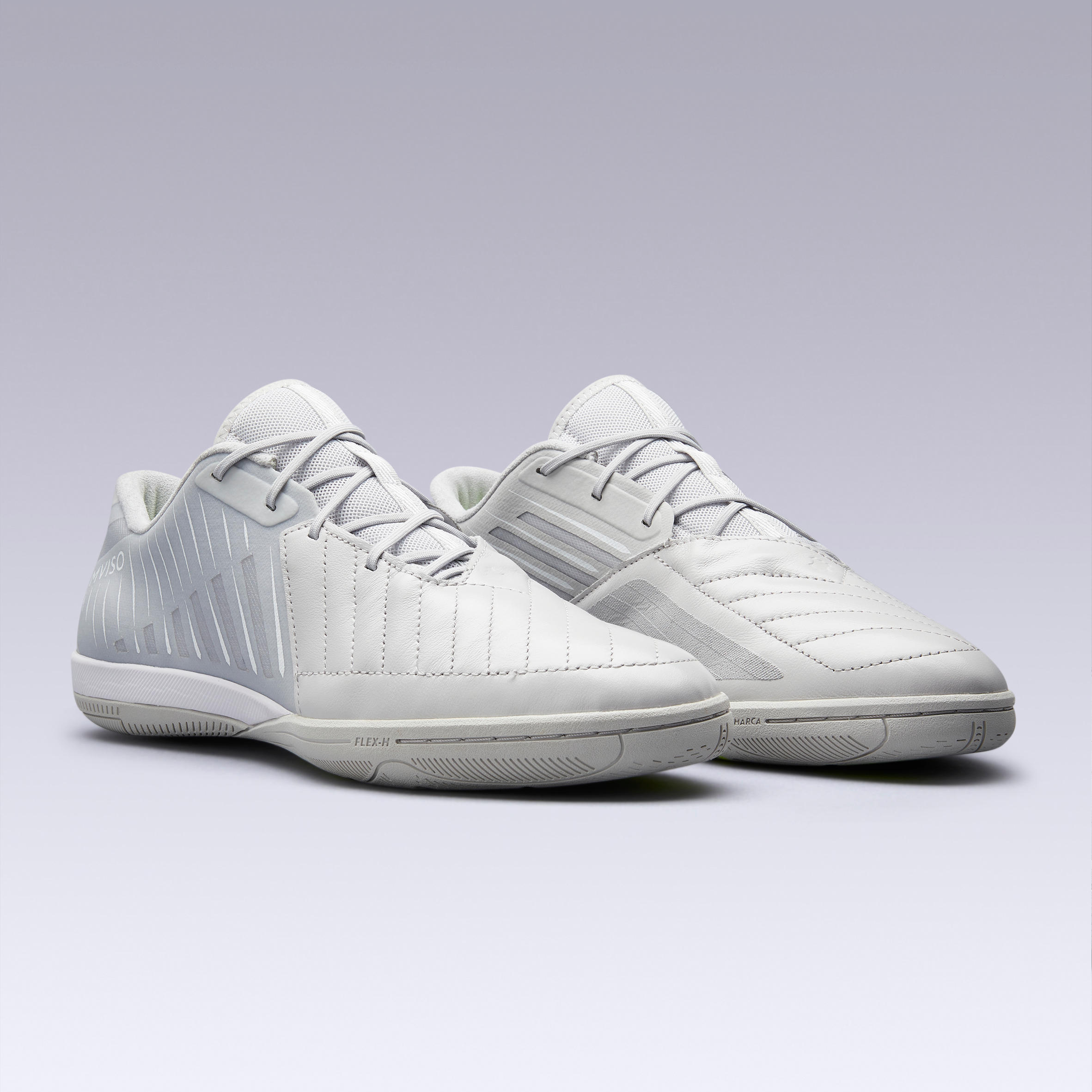 Chaussures de Futsal GINKA 900 cuir gris KIPSTA | Decathlon