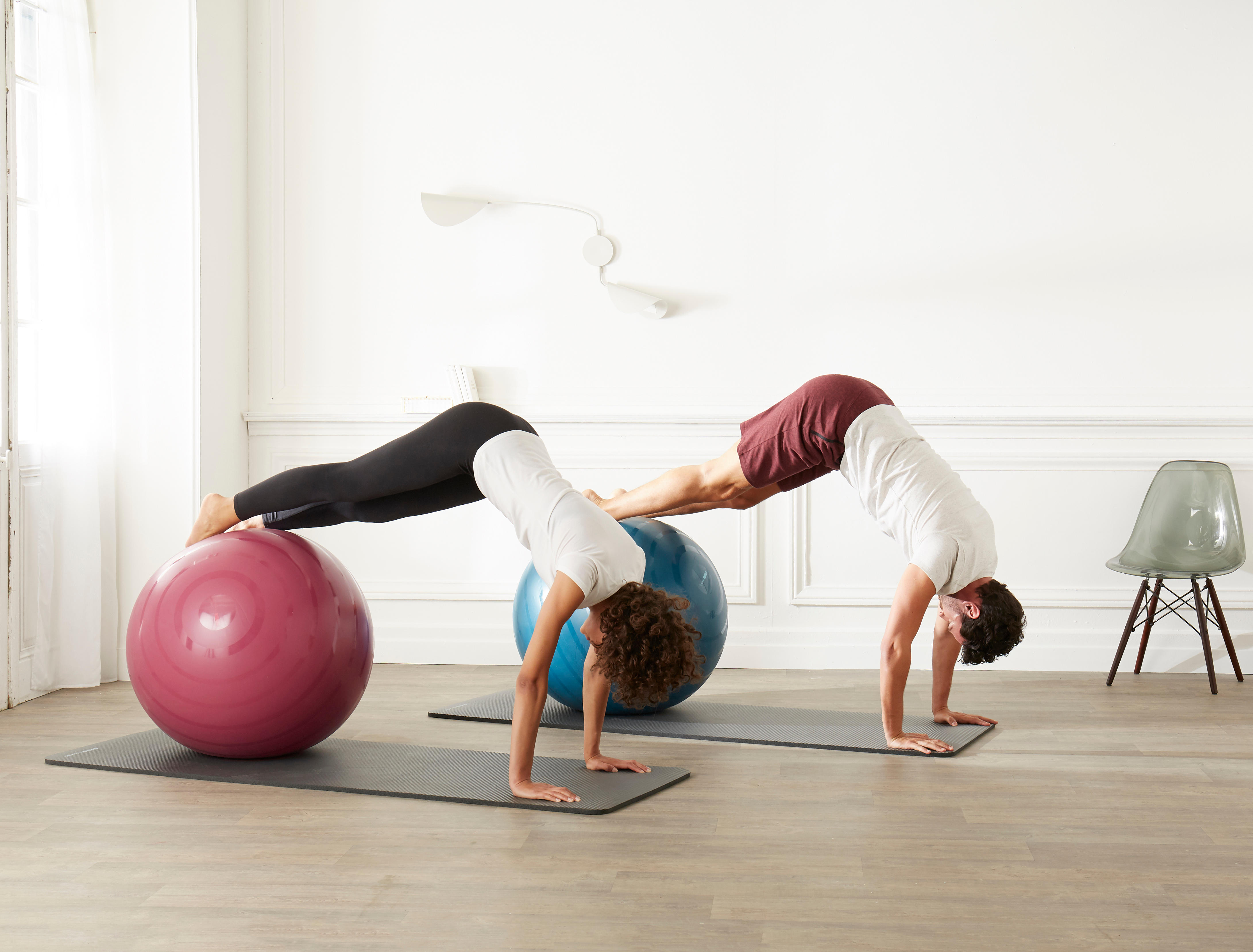 Size 3 / 75 cm Durable Swiss Ball - Blue