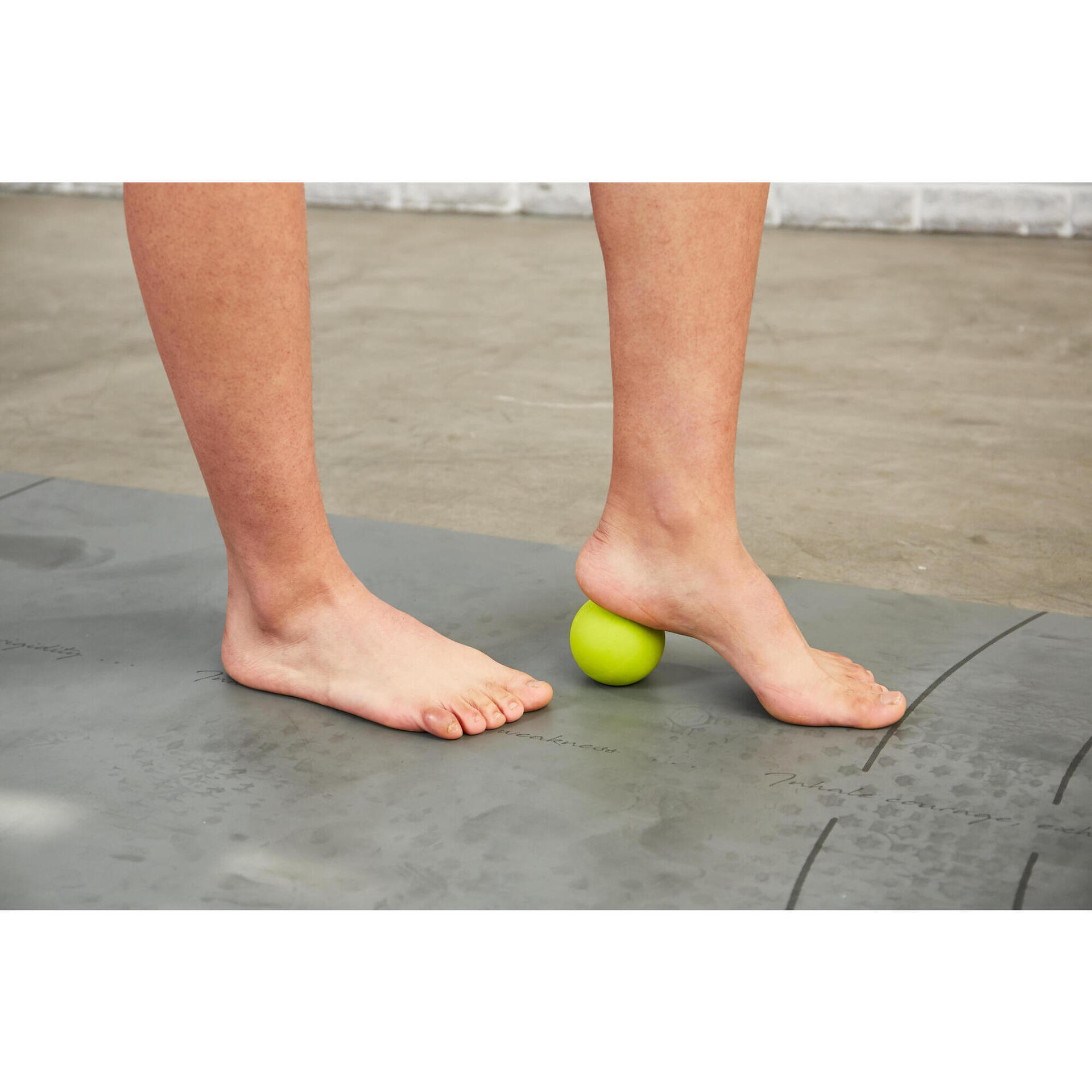 Rubber Mobility and Massage Ball