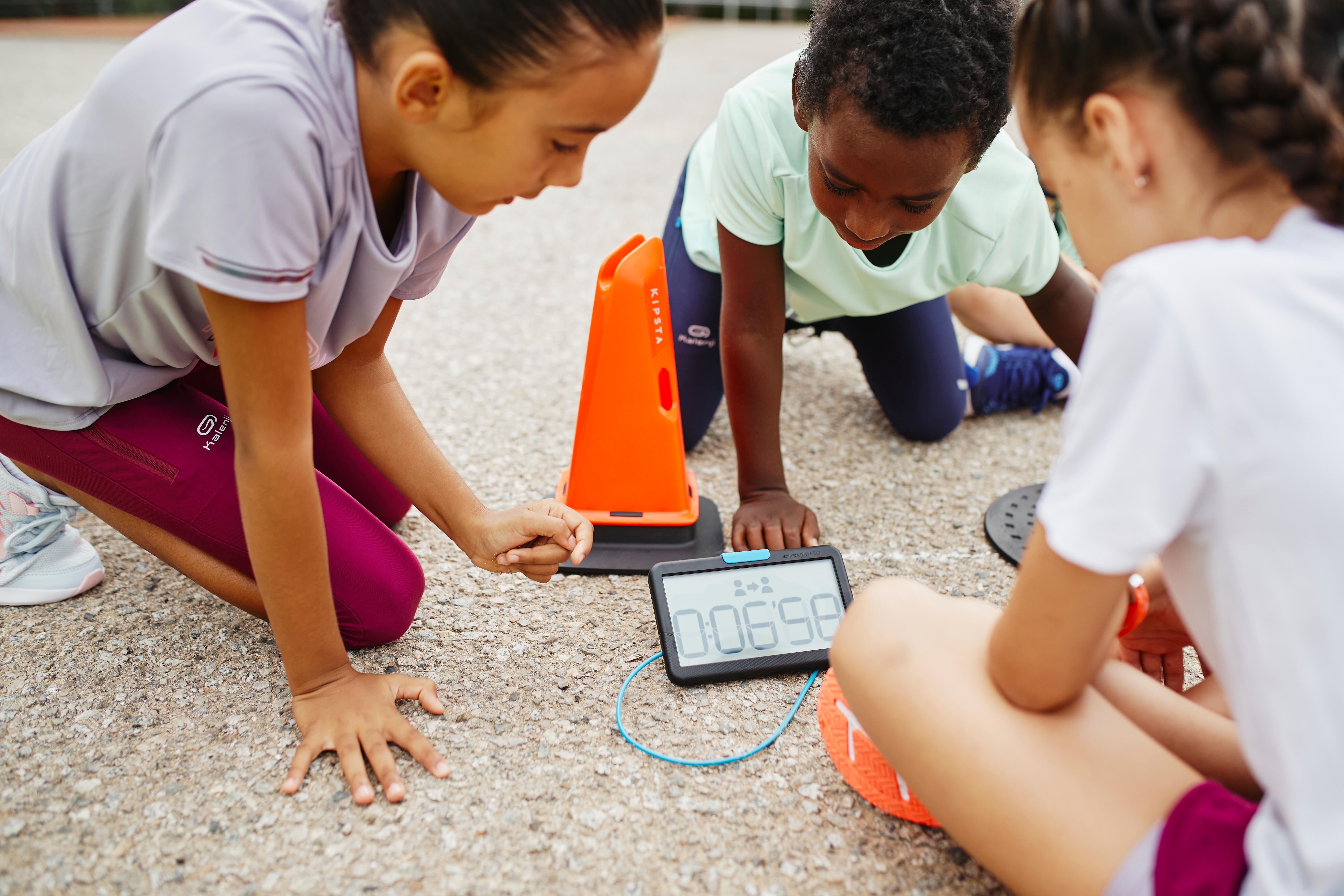 Kergejõustiku jalalülitiga stopper Kick & Run - Decathlon