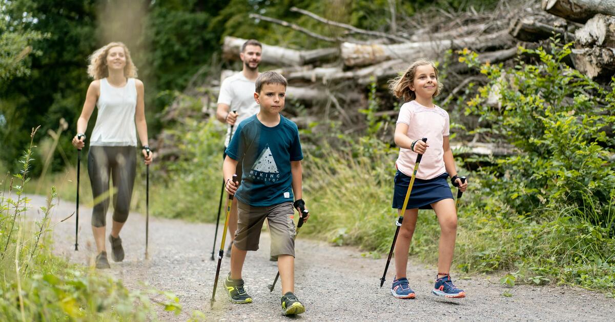 Nordic walking: benefits, techniques and advice for getting started