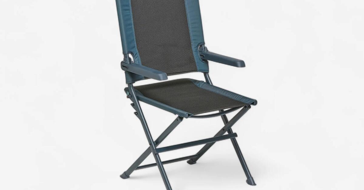 Comfortable and multi-positional camping chair