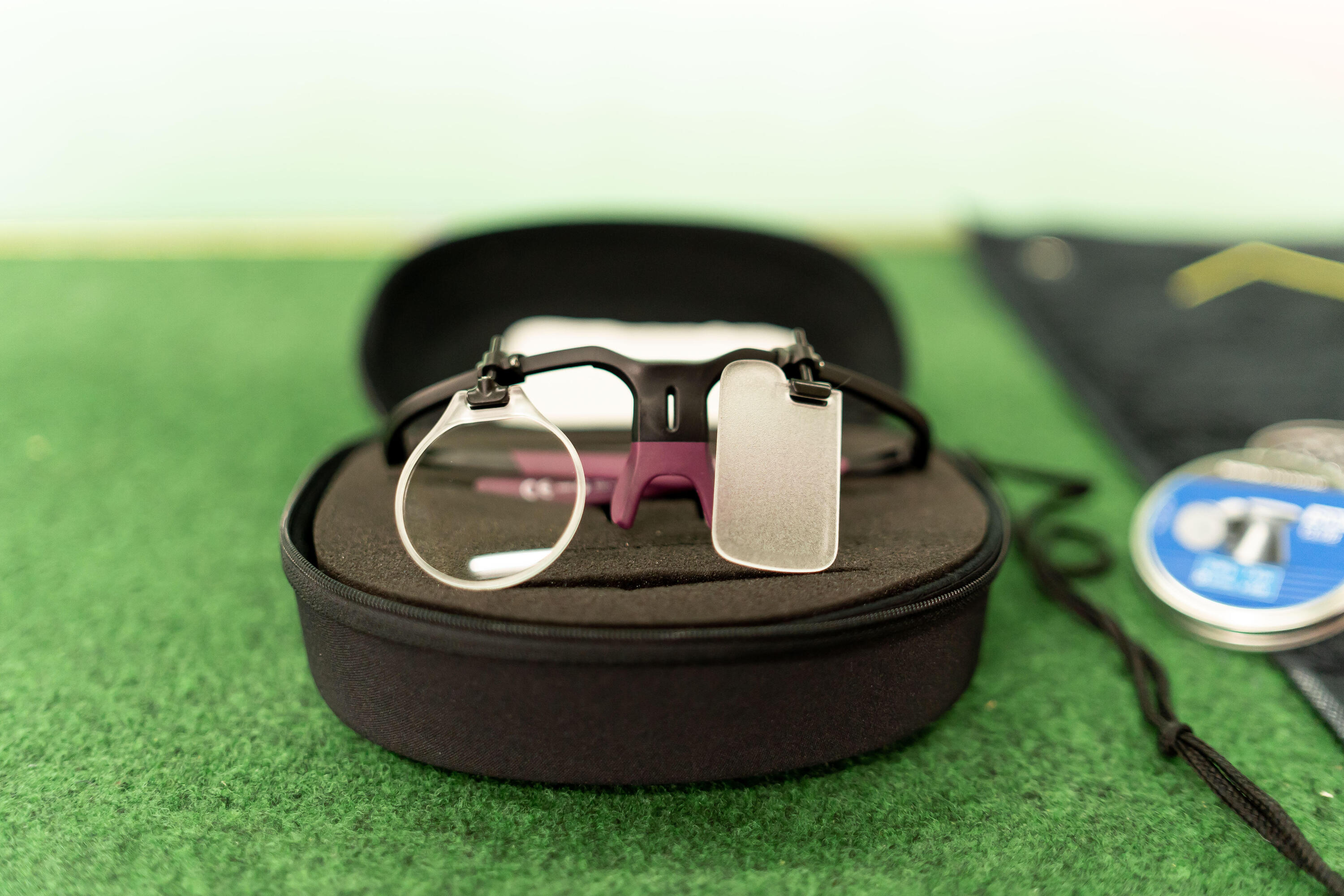 Shooting Frame with Eye Shield & Lens Holder: shooting frame 100 - blue ...