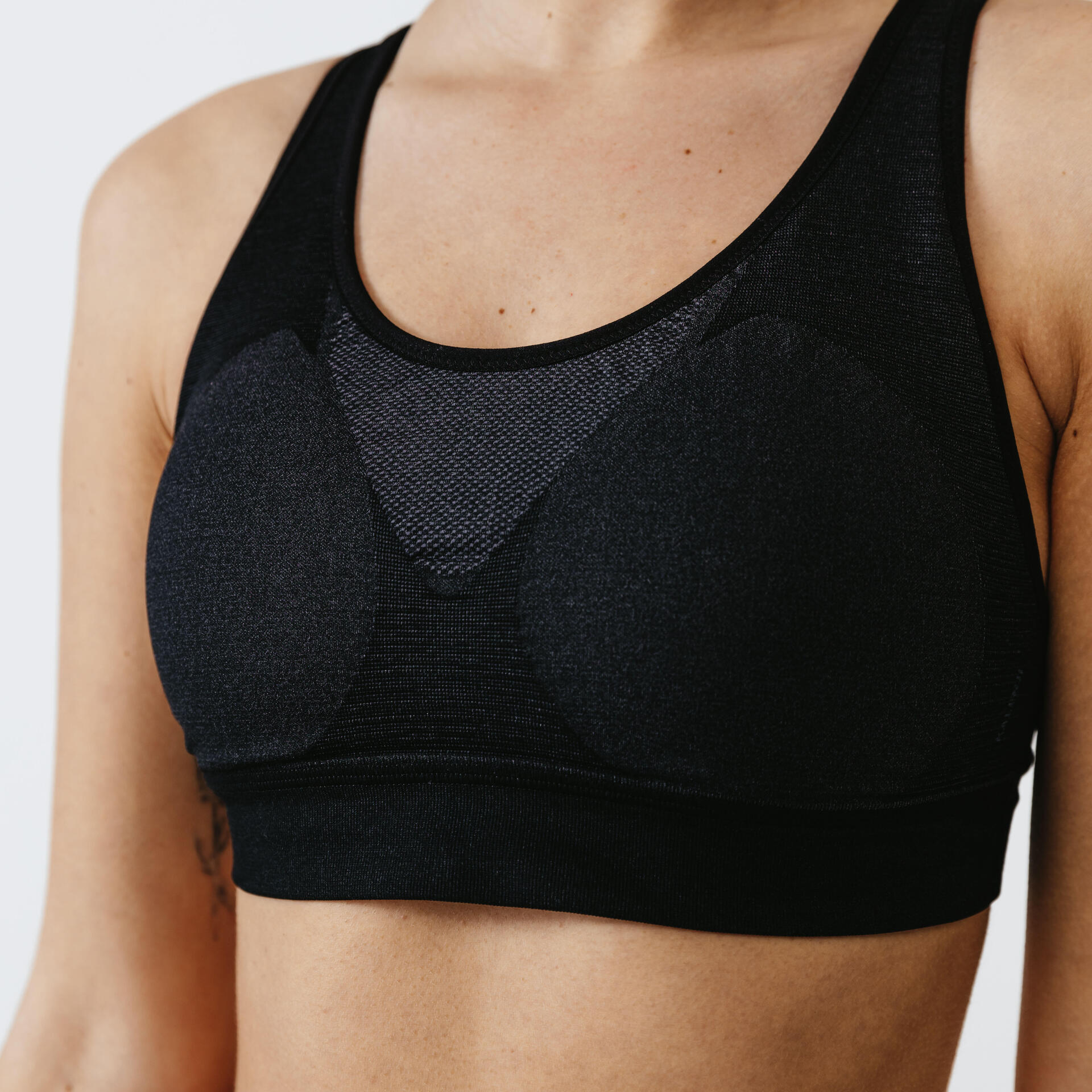 WOMEN'S RUNNING SPORTS BRA CLASSIC PADDED CROP TOP - BLACK