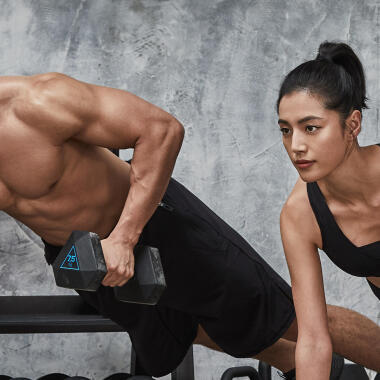 8 halteroefeningen om je hele lichaam te trainen