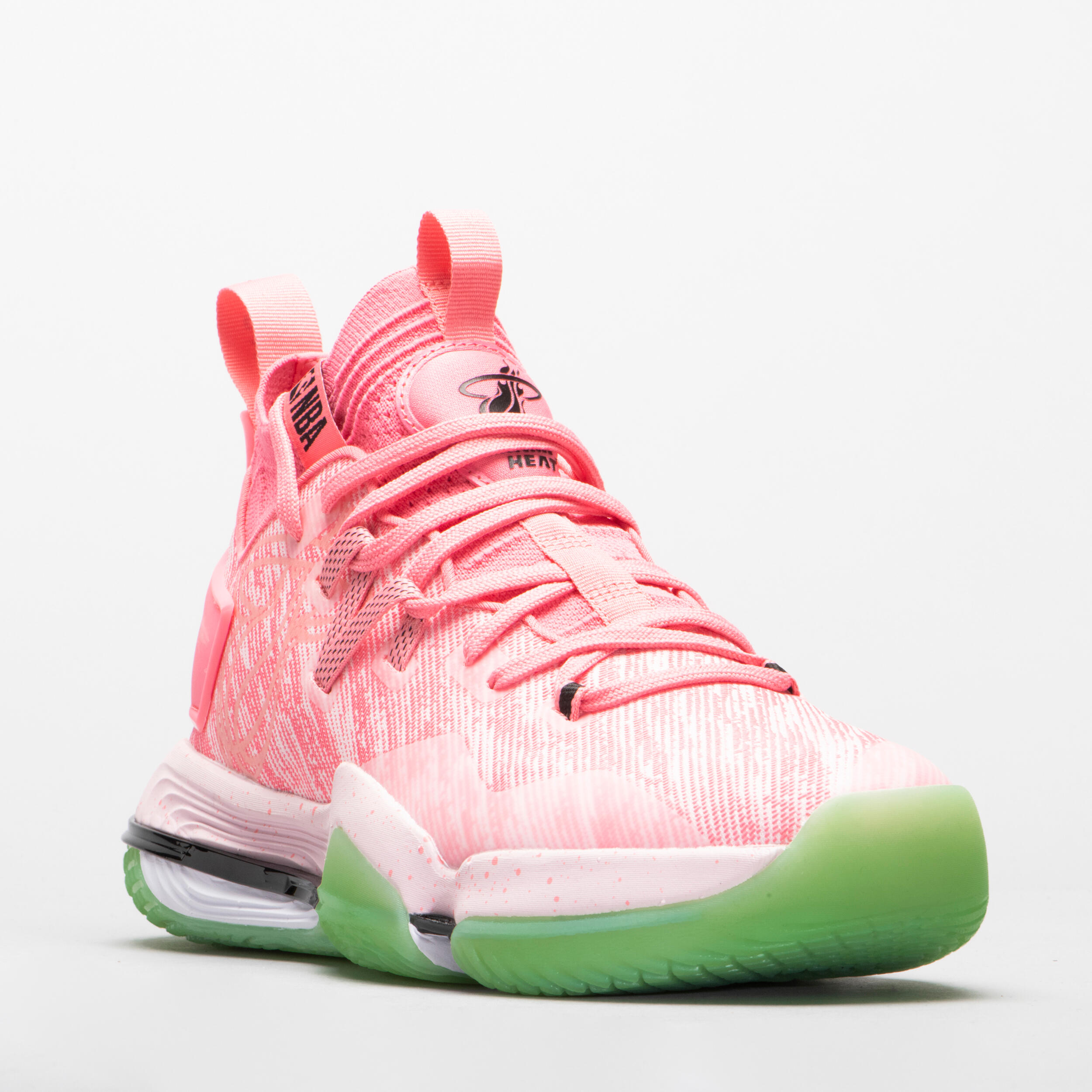 Mid-Rise Basketball Shoes SE900 - Pink/NBA Miami Heat TARMAK | Decathlon