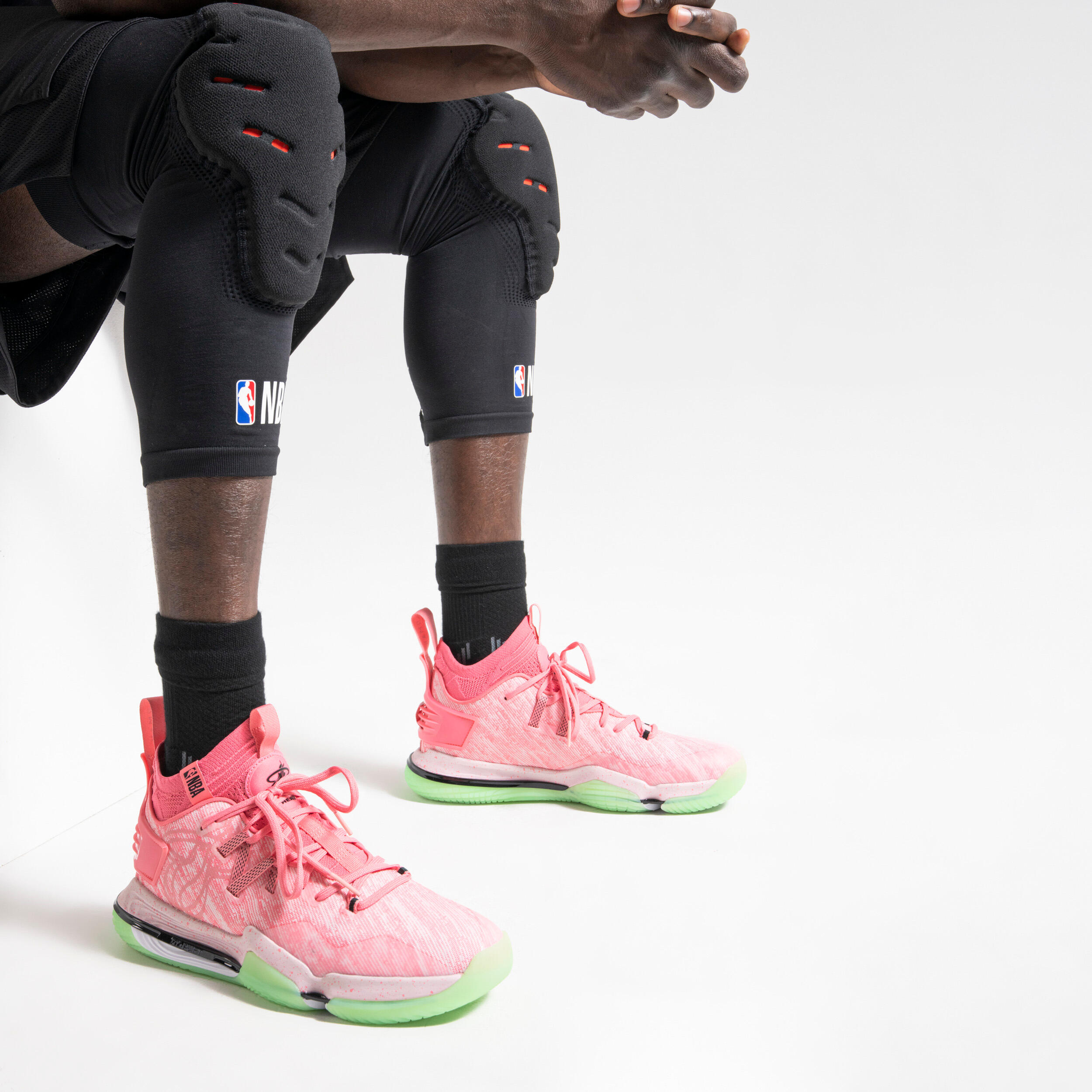 Rodillera de baloncesto NBA para adulto Tarmak NBA KP500 negro - Decathlon