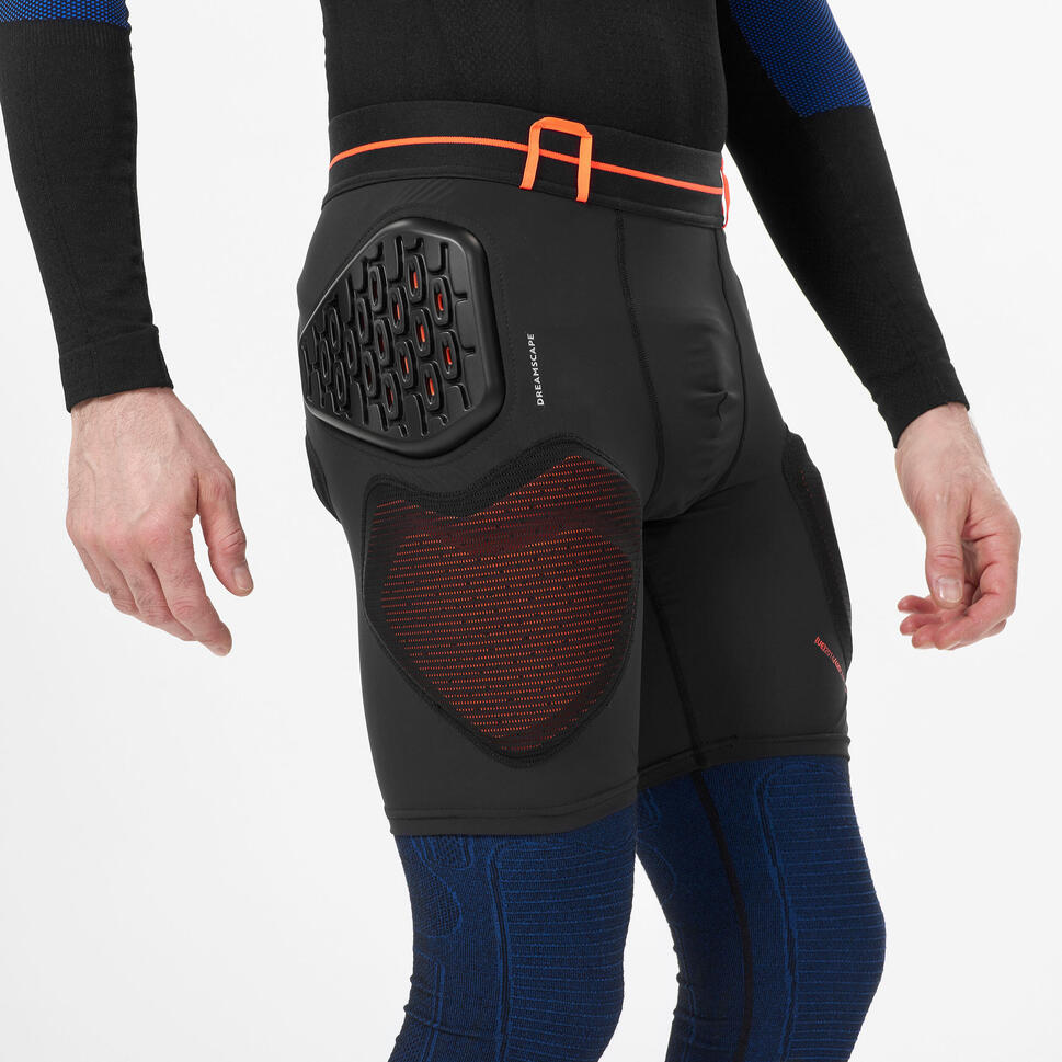 Men's skiing and snowboarding protection shorts - DSH 500 - Black ...