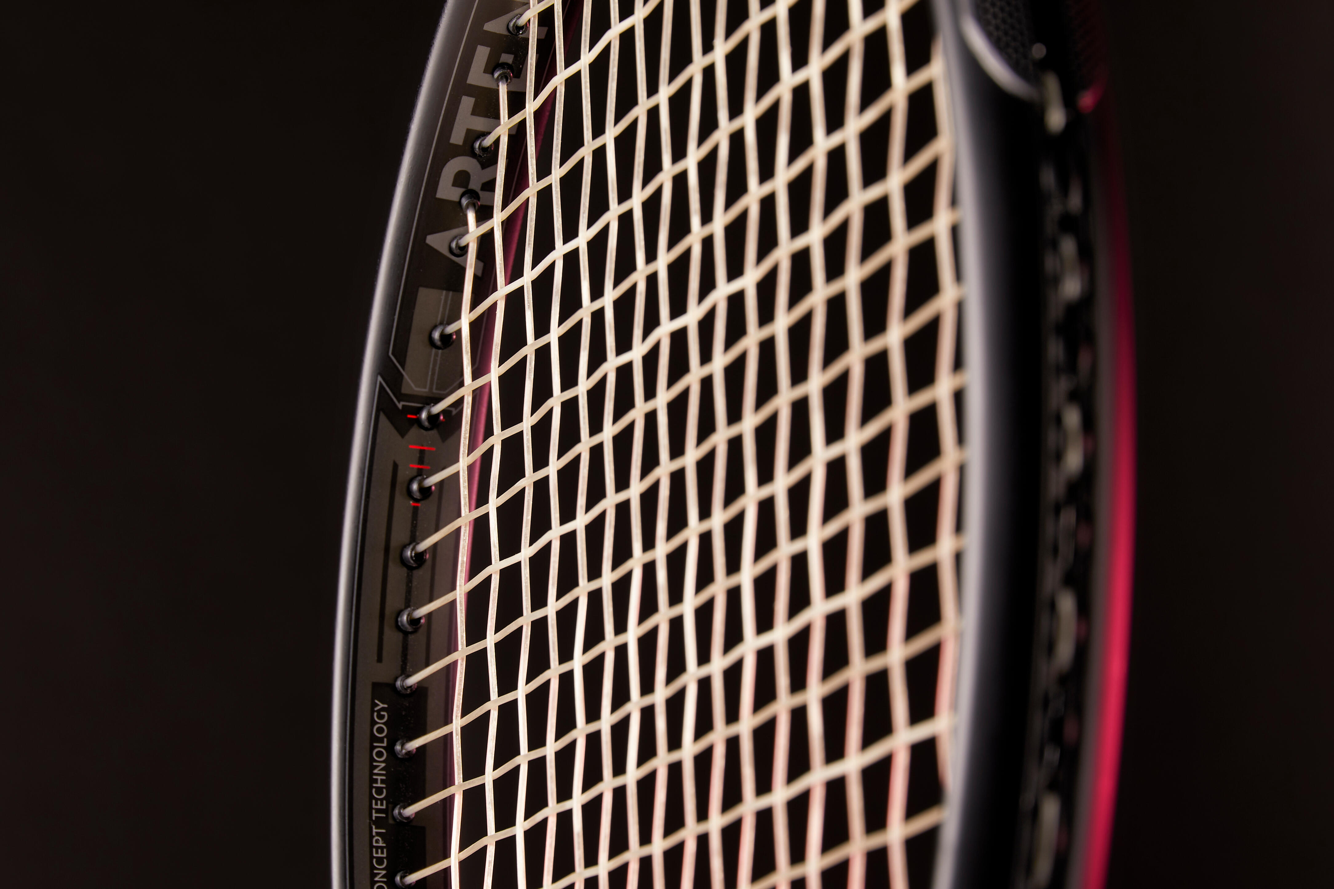 Como escolher uma corda de ténis?