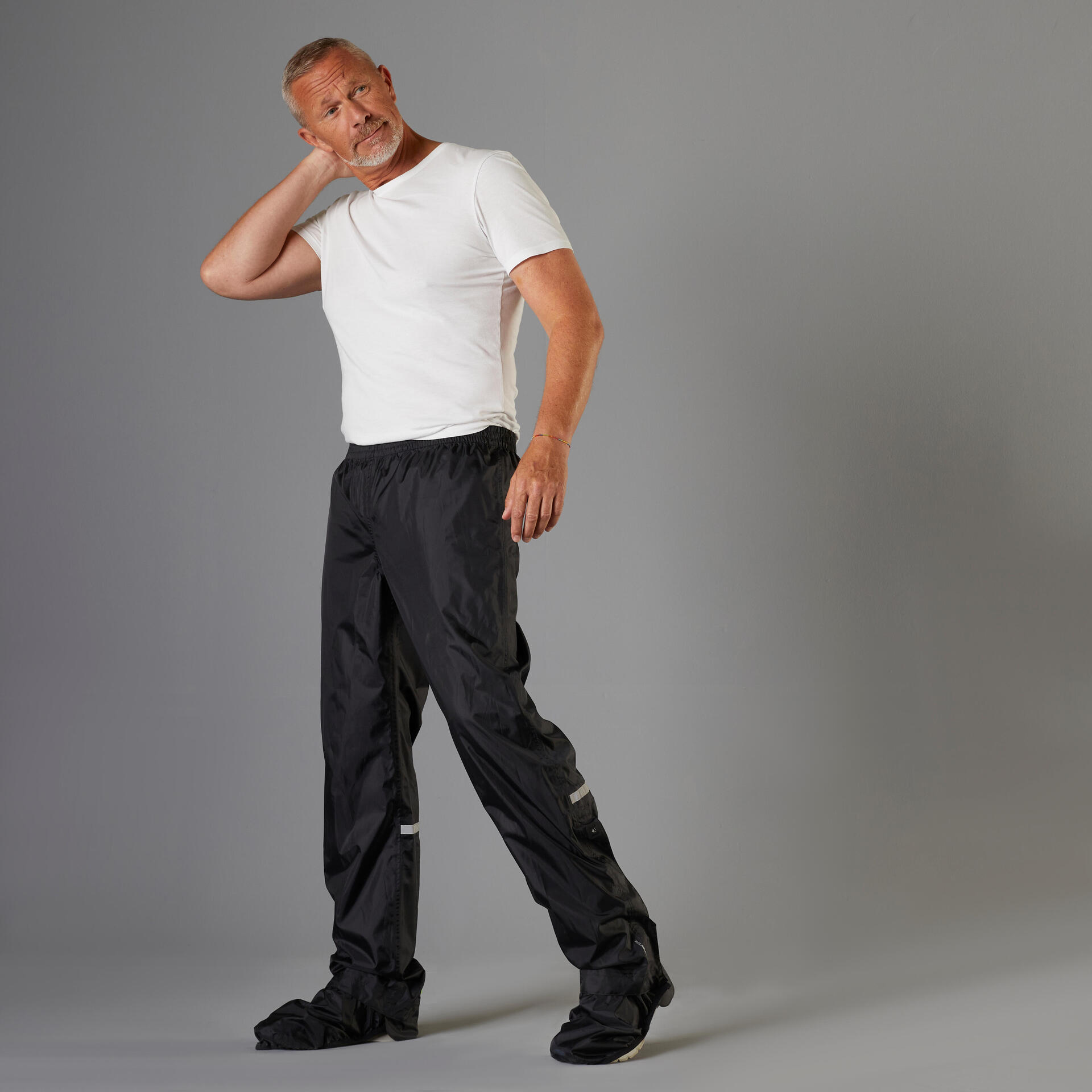 City Cycling Overtrousers Btwin 100 Rain Waterproof - Black