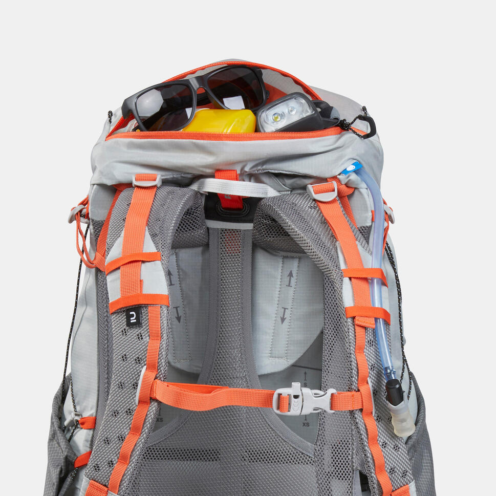 Women's Light Trekking Backpack MT900 45+10 L Light SIMOND | Decathlon