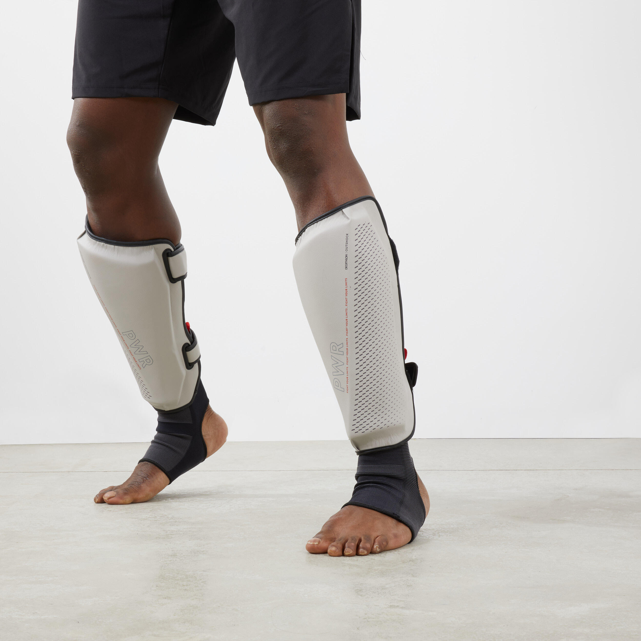 500 Ergo Boxing Shin Guard - Grey - Decathlon