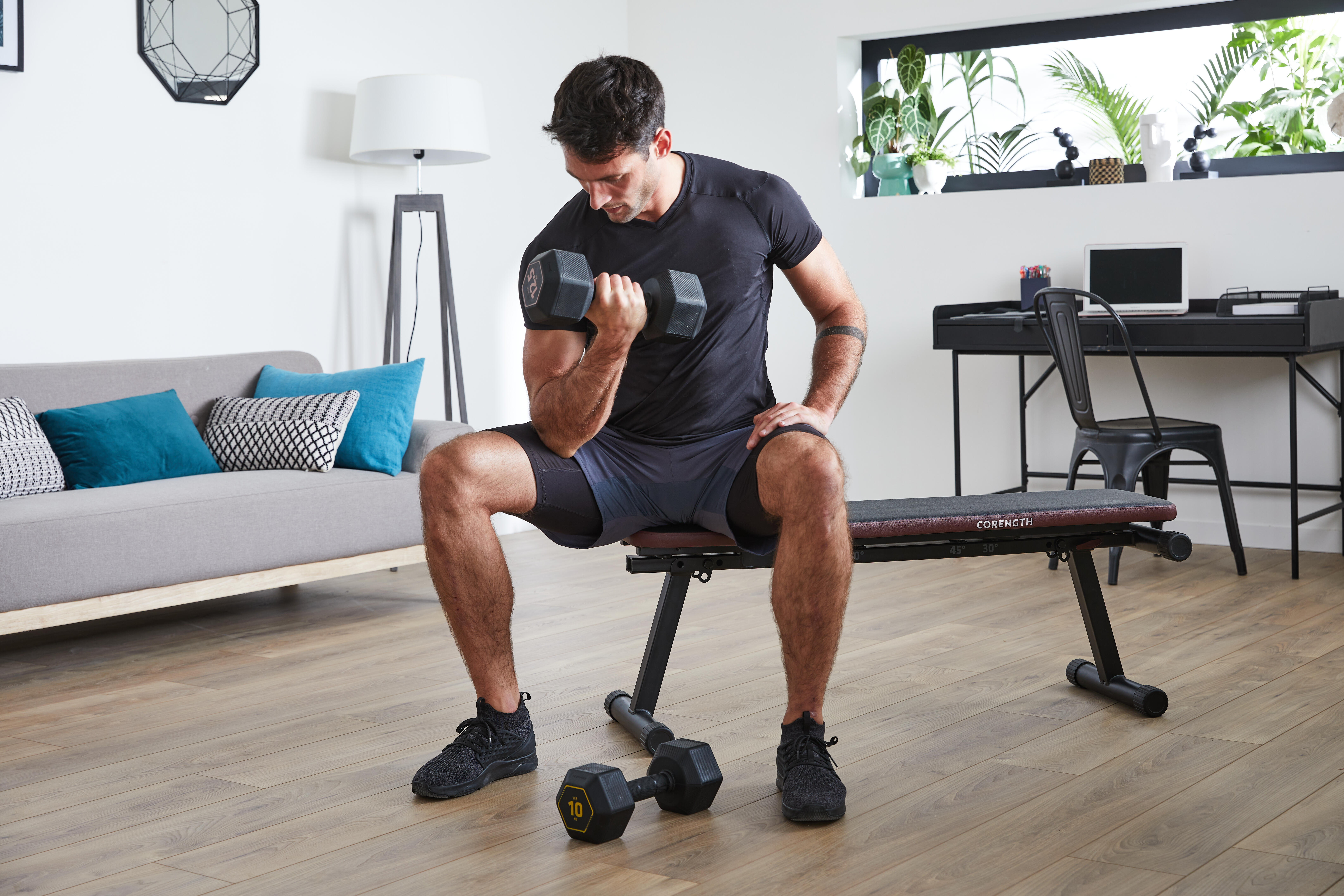 12.5 kg Cross/Weight Training Hex Dumbbell - Black - Black - Corength ...