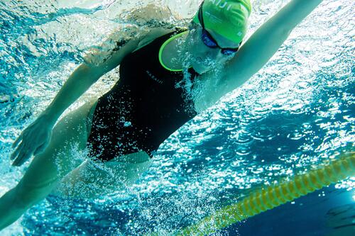 ¡Mejoremos tu técnica de natación! Ejercicios de brazos con palas de ...