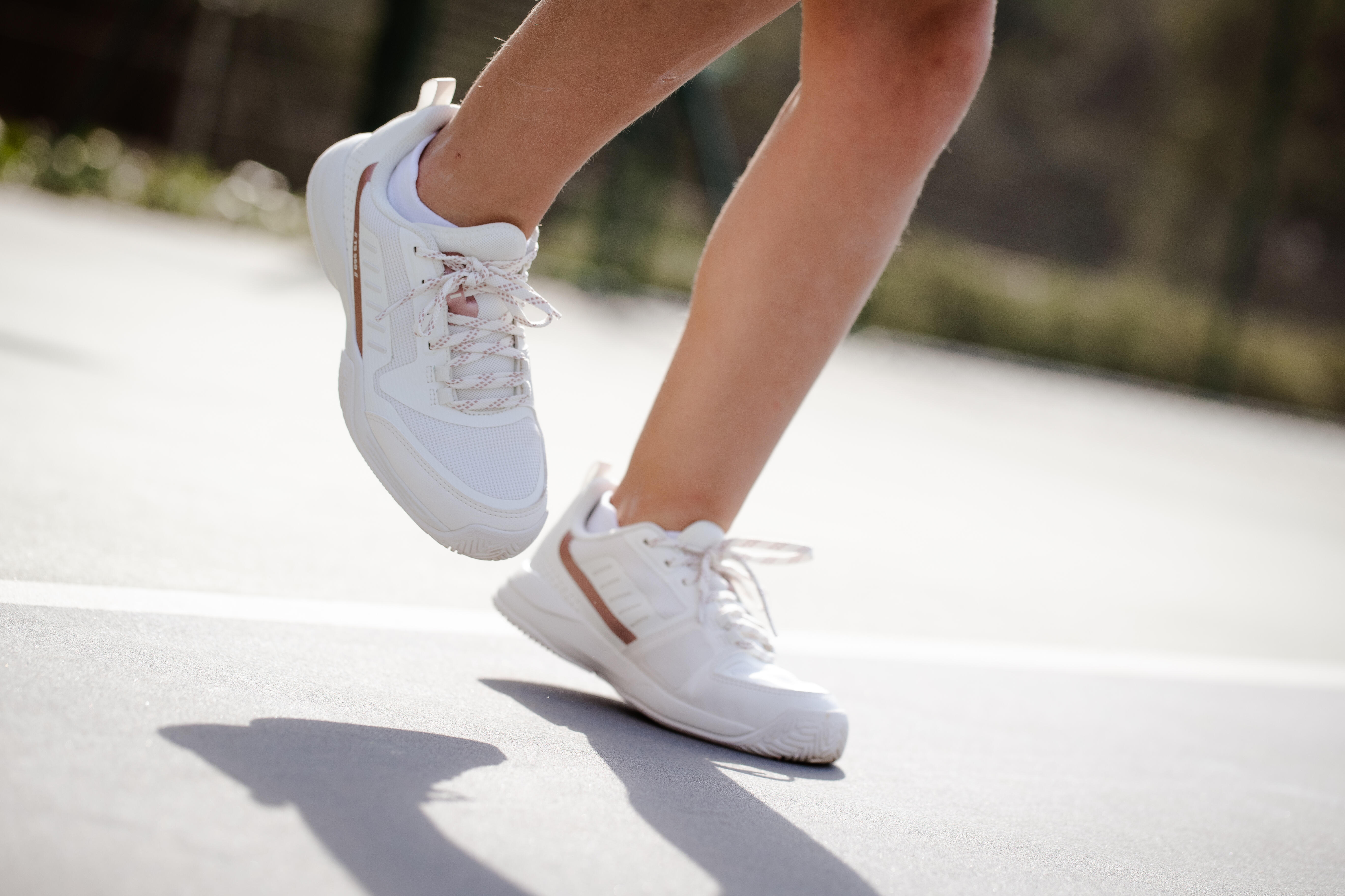 TS 500 Fast Tennis Shoes with Laces - Magnolia, Magnolia - Artengo ...