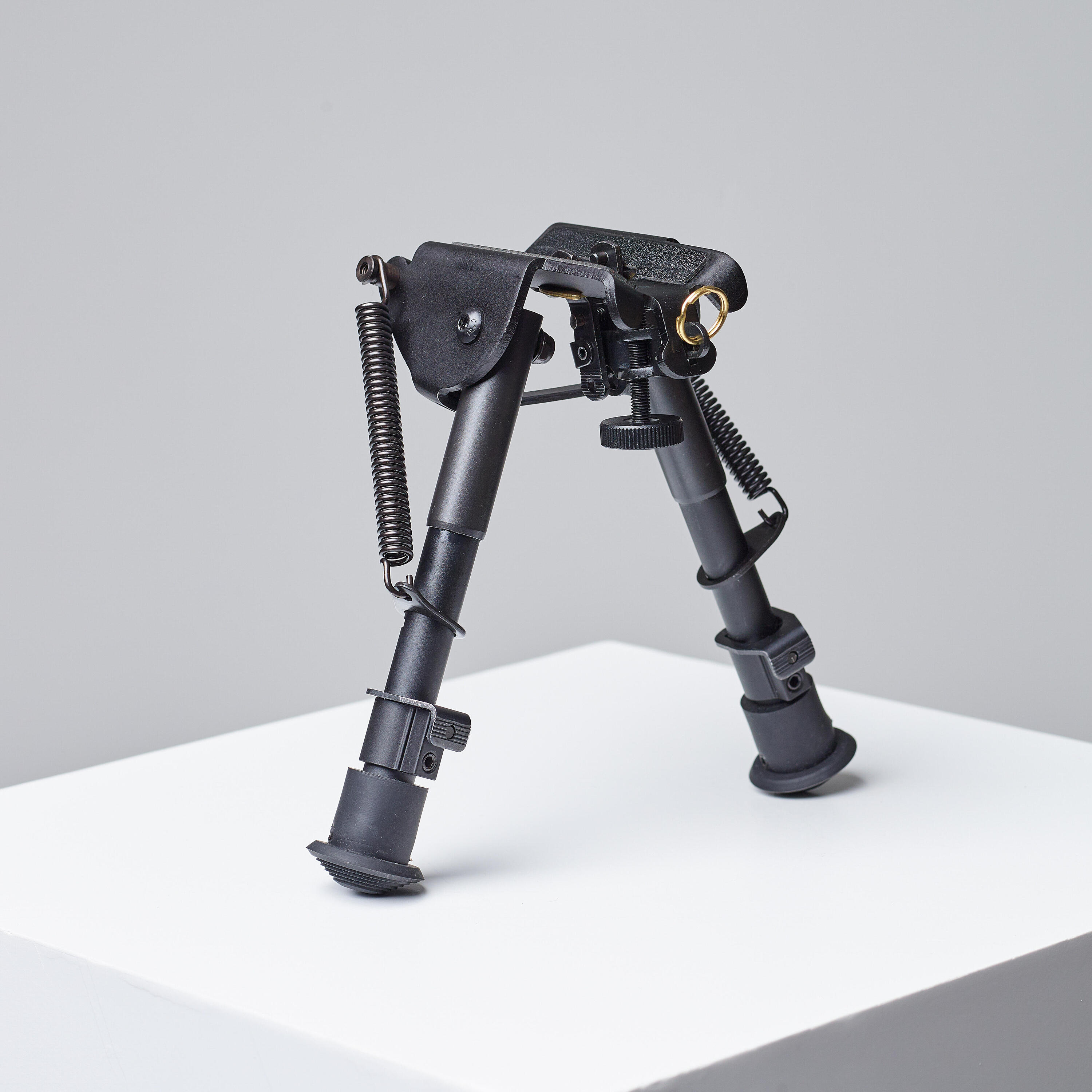 ADJUSTABLE BIPOD FOR SLING SWIVEL AND PICATINNY RAIL | Decathlon