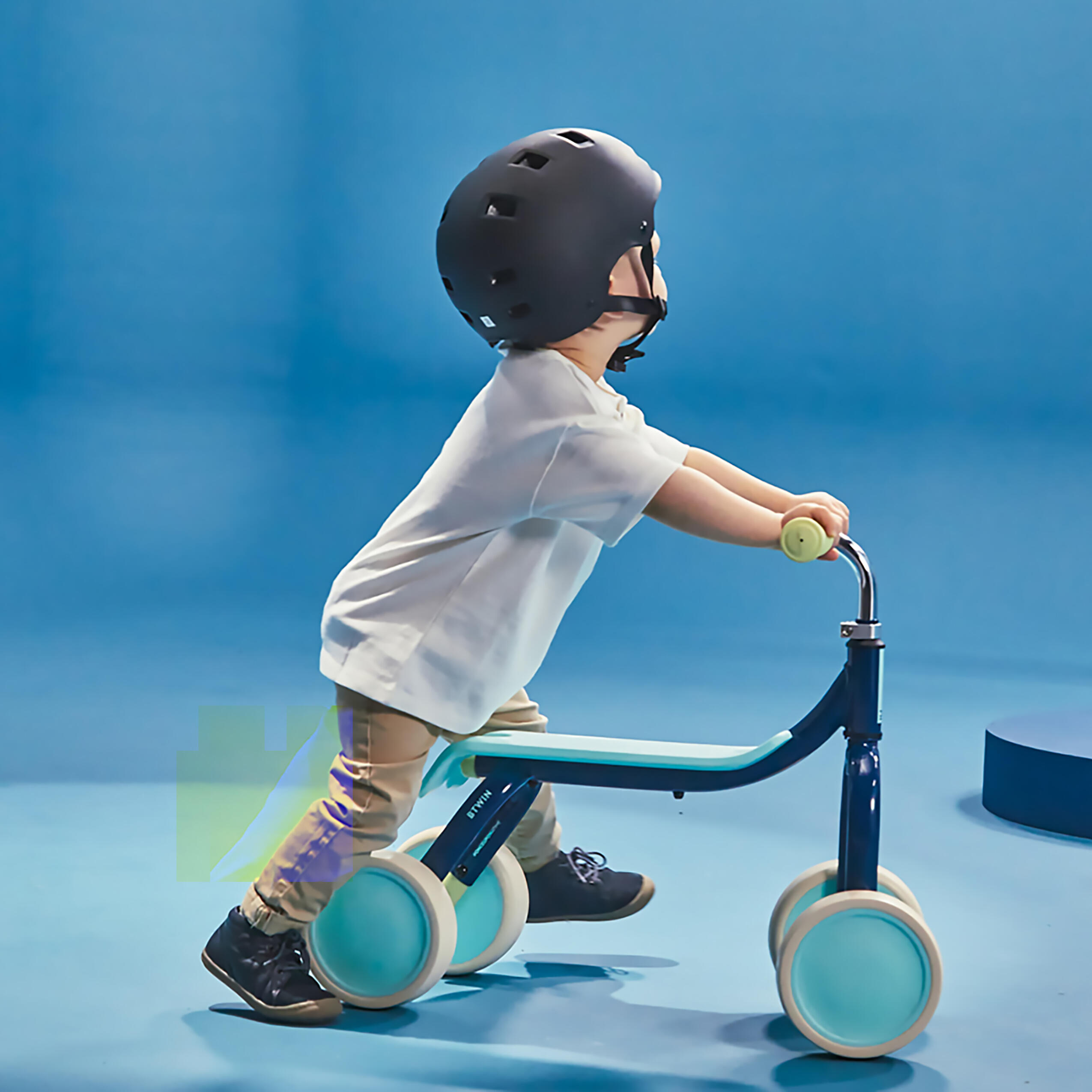 Kids' Convertible 2-in-1 Ride-On to Balance Bike - Blue, Pale mint ...