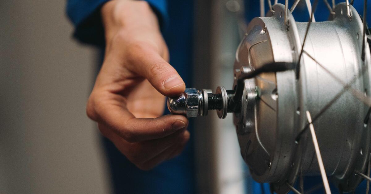 Cambiar el rodamiento de la rueda trasera de MTB