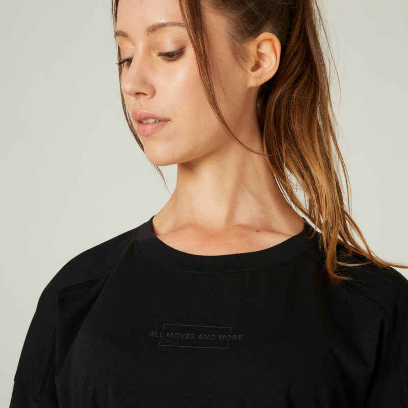 ДАМСКА ТЕНИСКА ЗА ФИТНЕС 520 Loose ШИРОК МОДЕЛ ЧЕРНА Decathlon