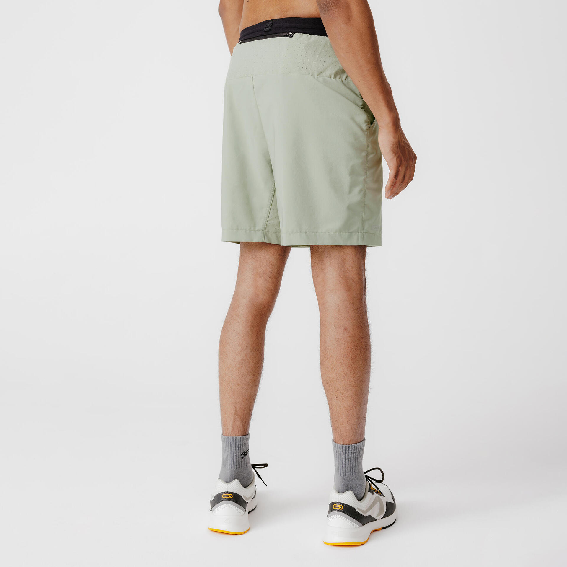 Men's Breathable Running Shorts RUN 500 DRY+ - Khaki
