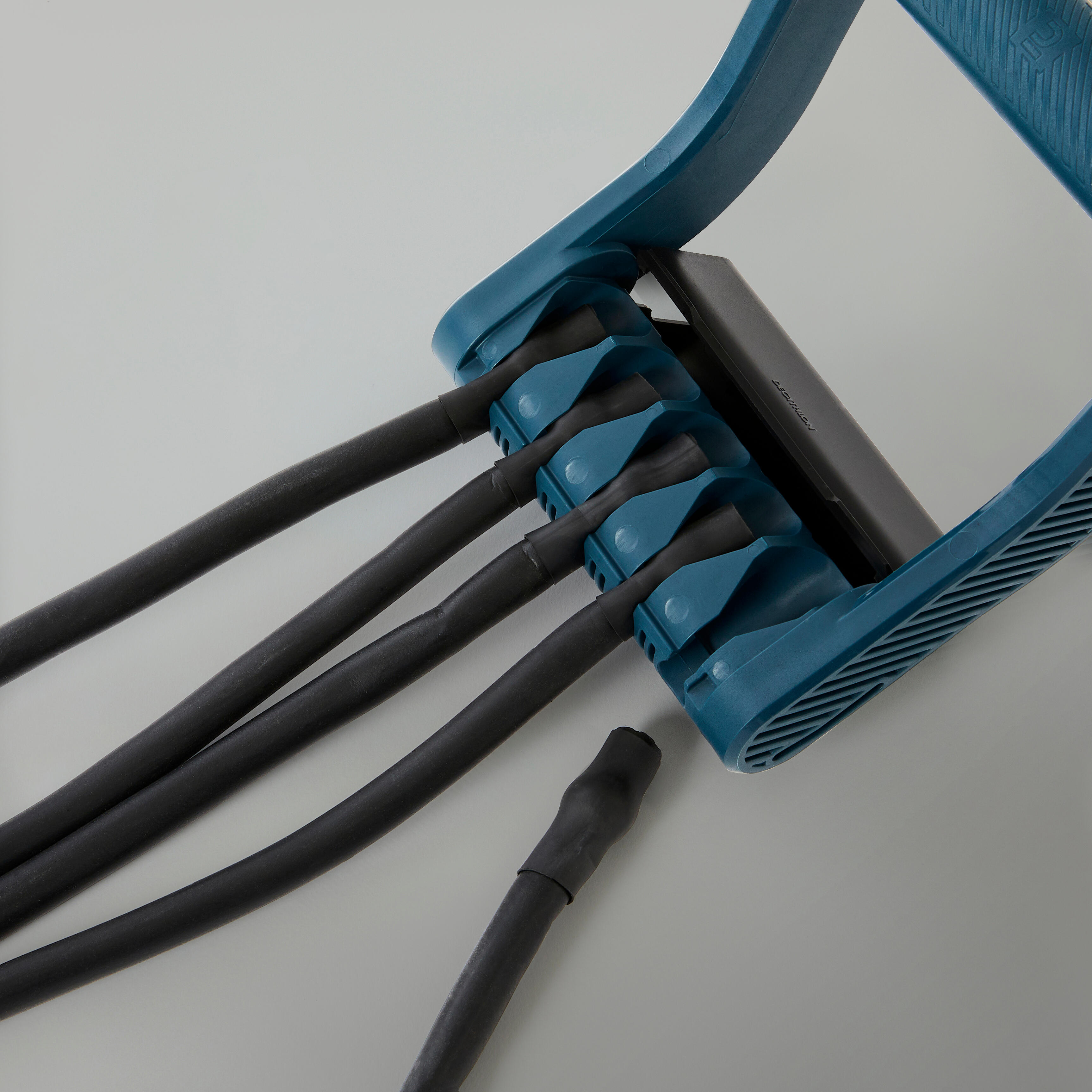 5 kg to 25 kg Adjustable Expander - Black/Blue - Corength - Decathlon