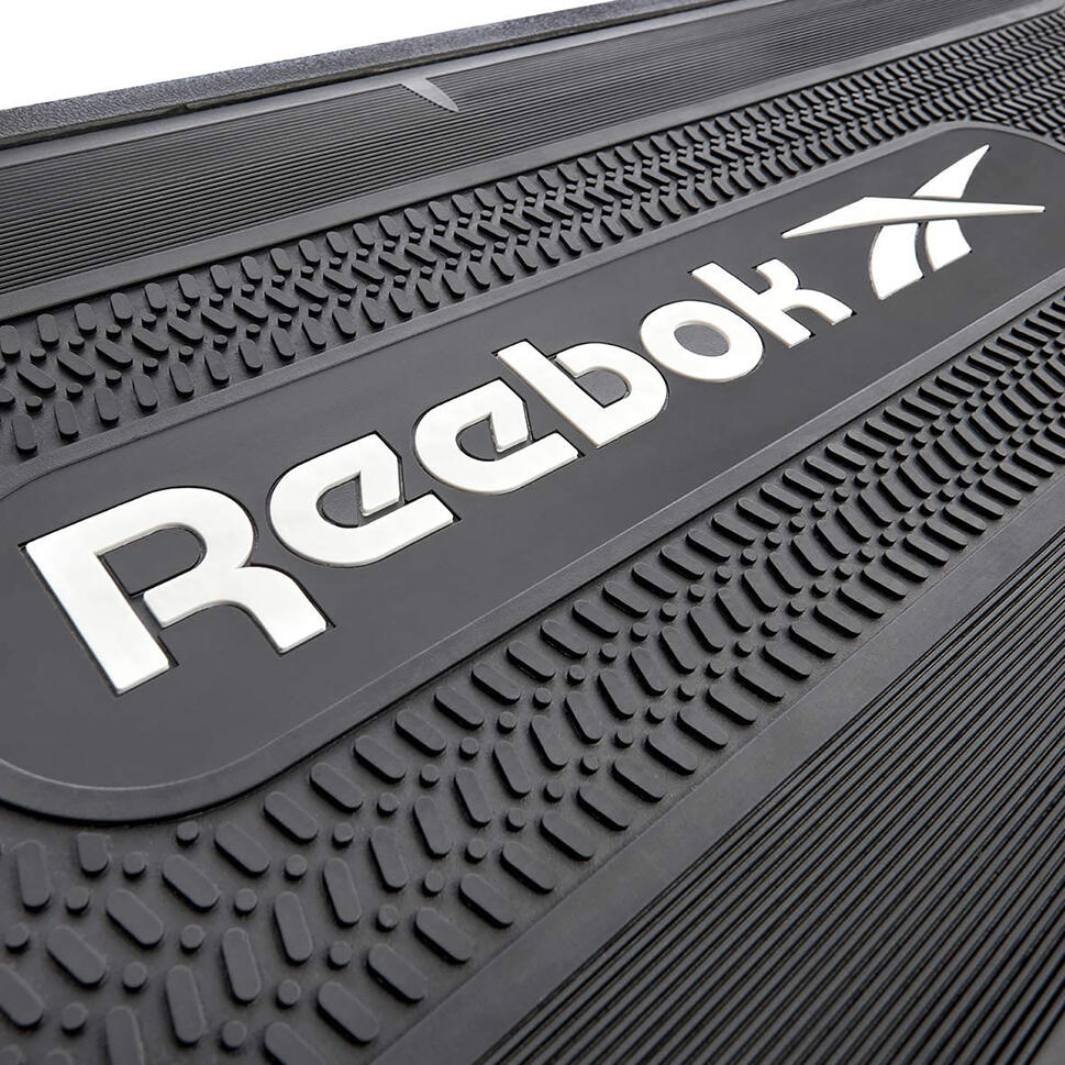 STEP REEBOK NOIR / ROUGE REEBOK | Decathlon